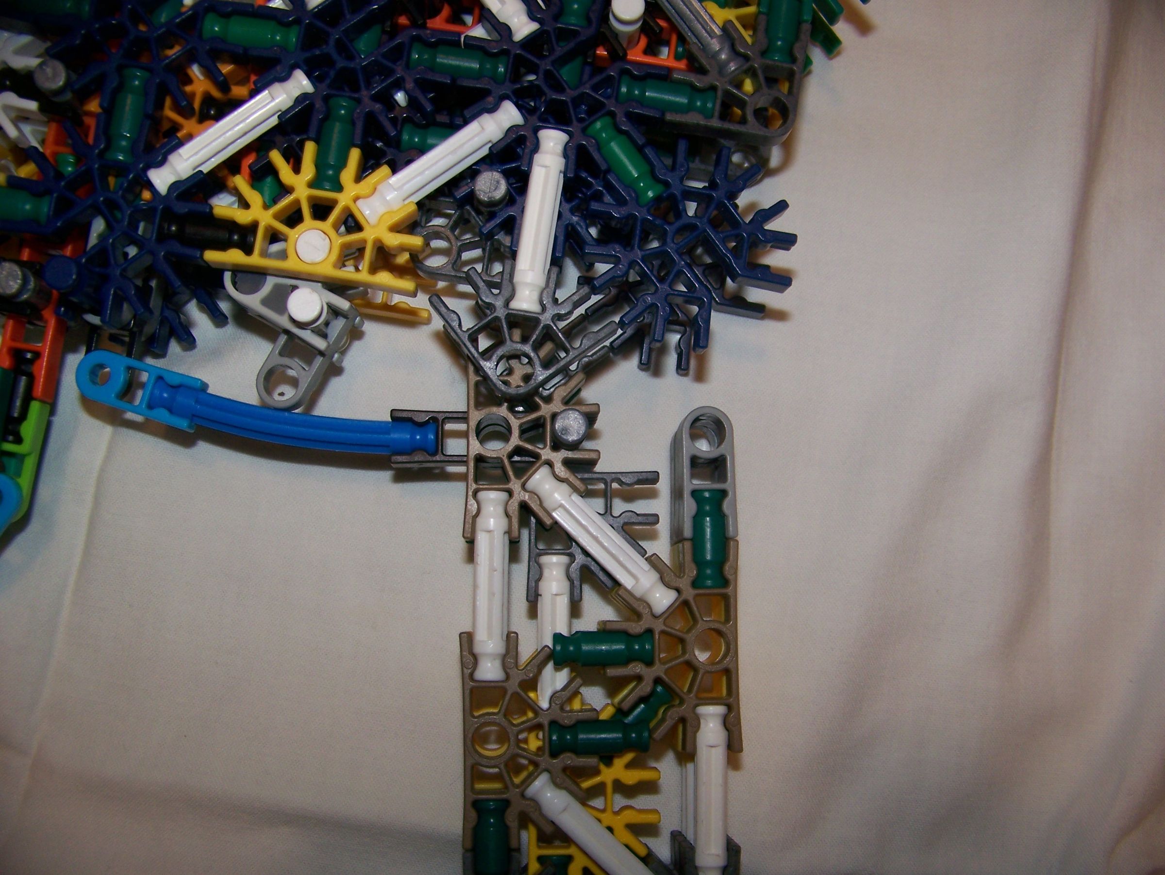 K'nex MP5 : 10 Steps - Instructables