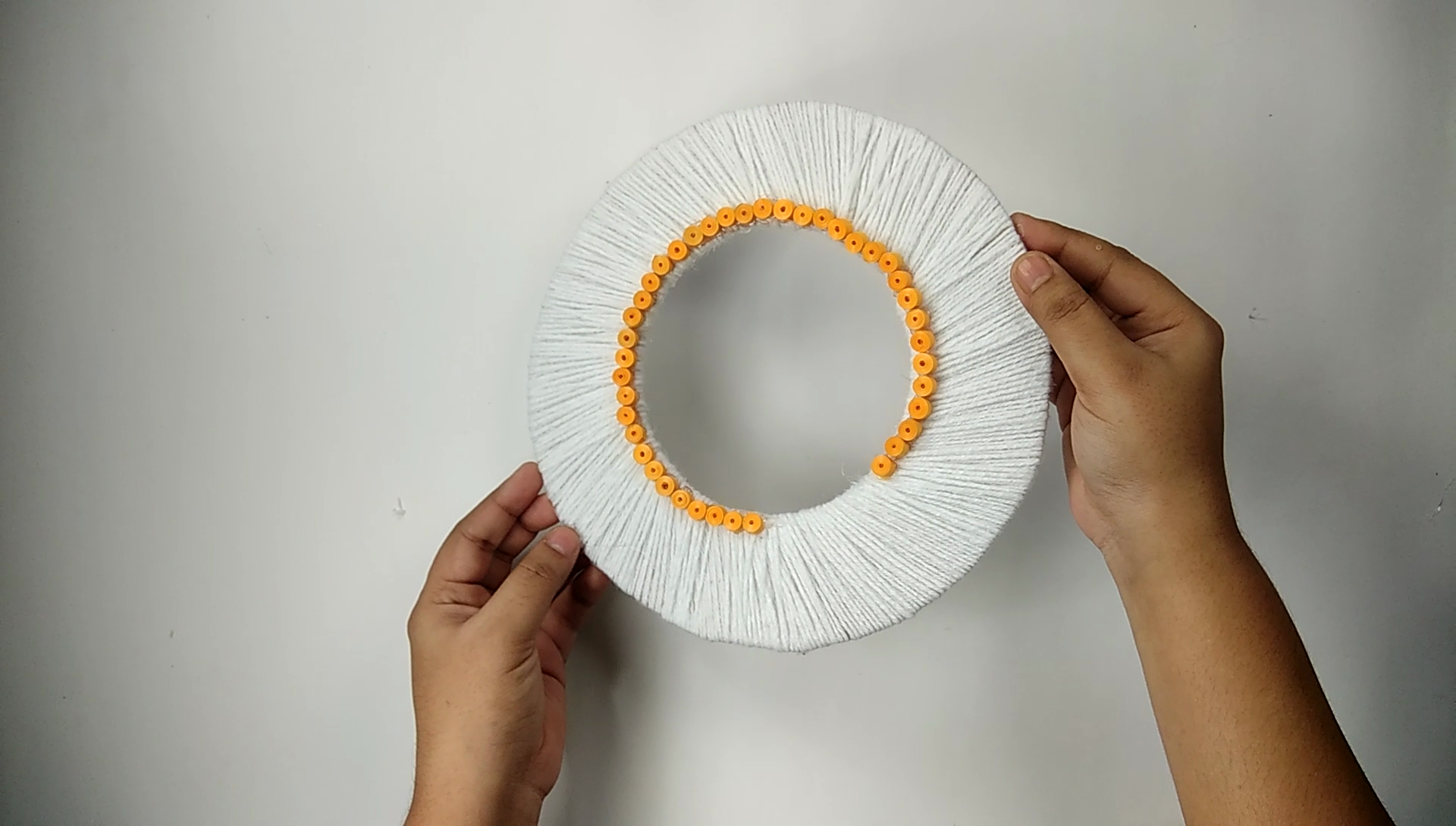 Easy and Beautiful Paper Wall Hanging : 7 Steps (with Pictures ...