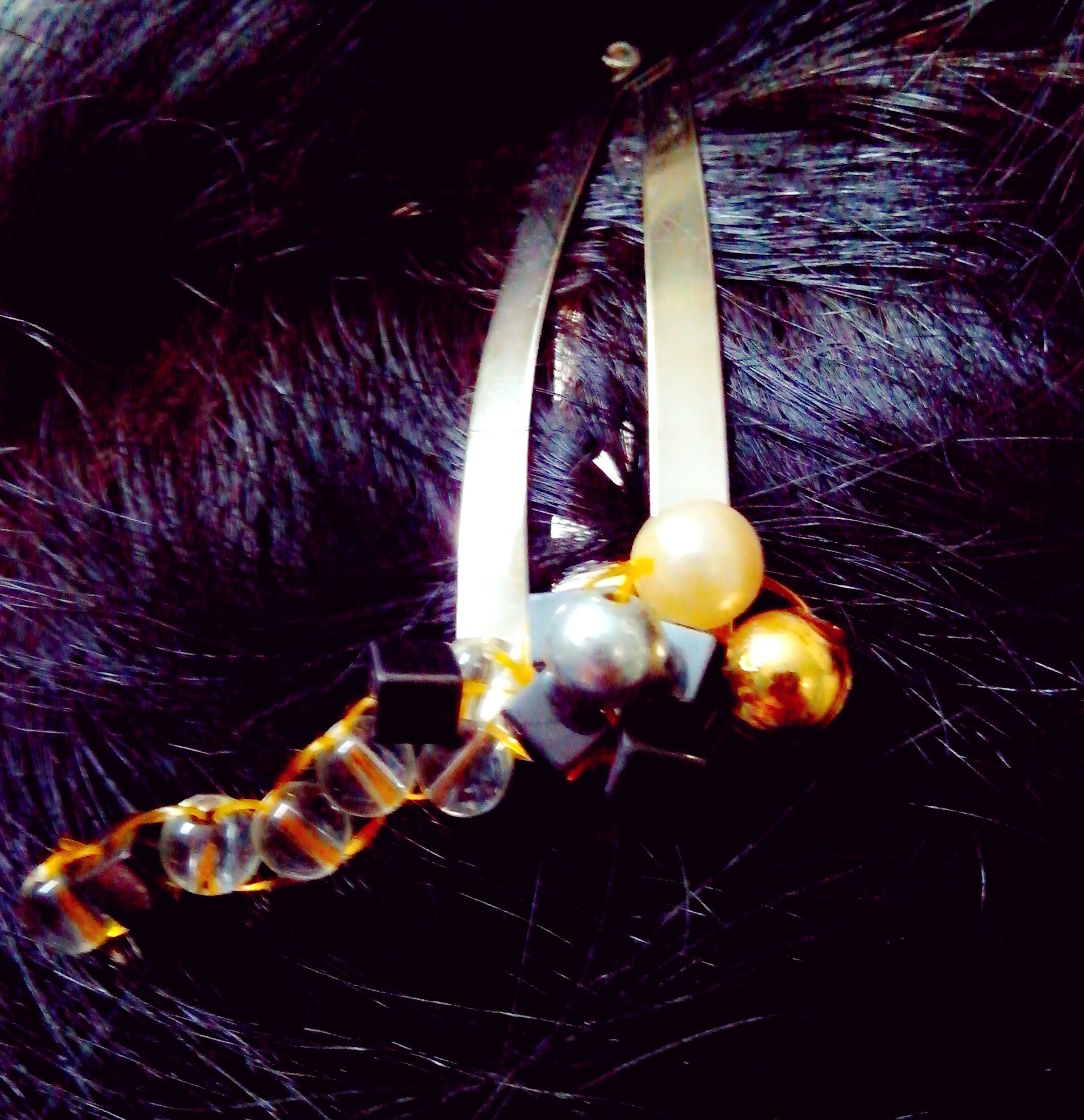 Personalized Beaded Hairclip : 8 Steps - Instructables