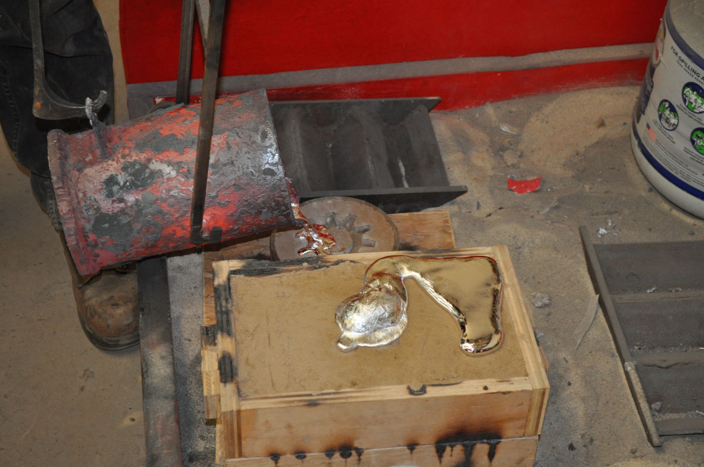 How to Sand Cast 3D Printed Objects : 12 Steps (with Pictures ...