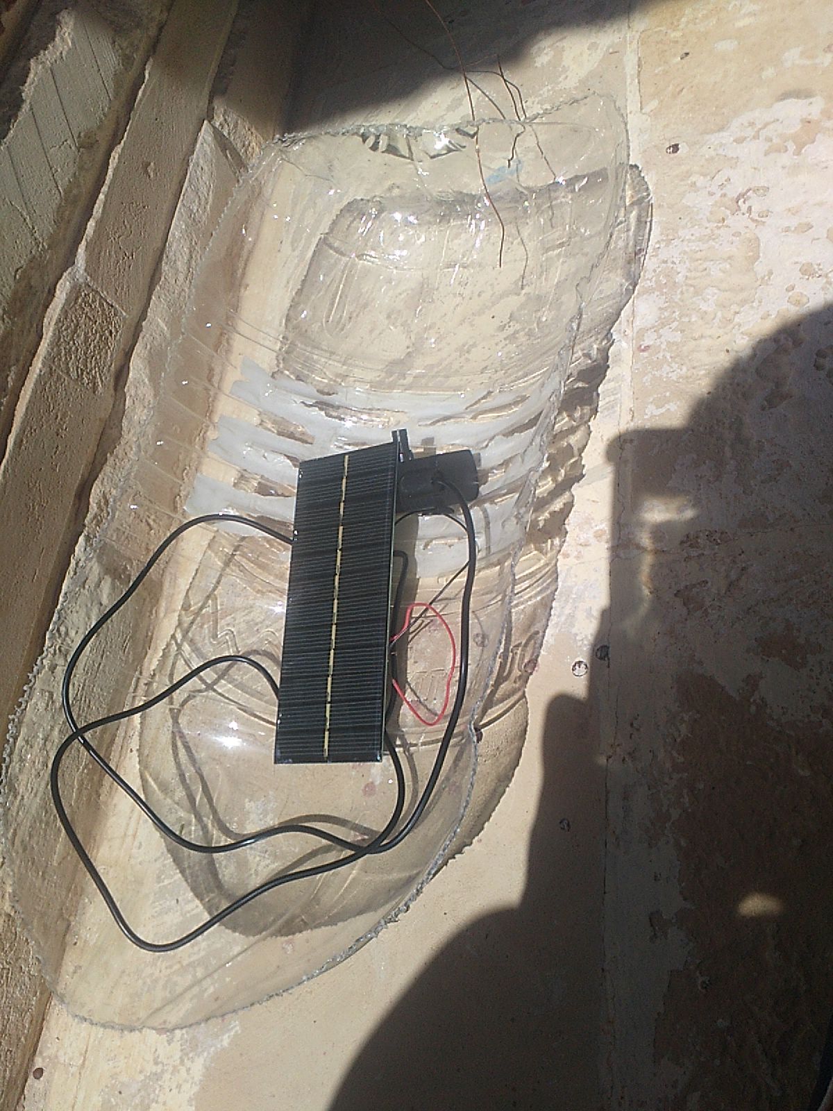 Solar Powered Toy Boat : 3 Steps - Instructables
