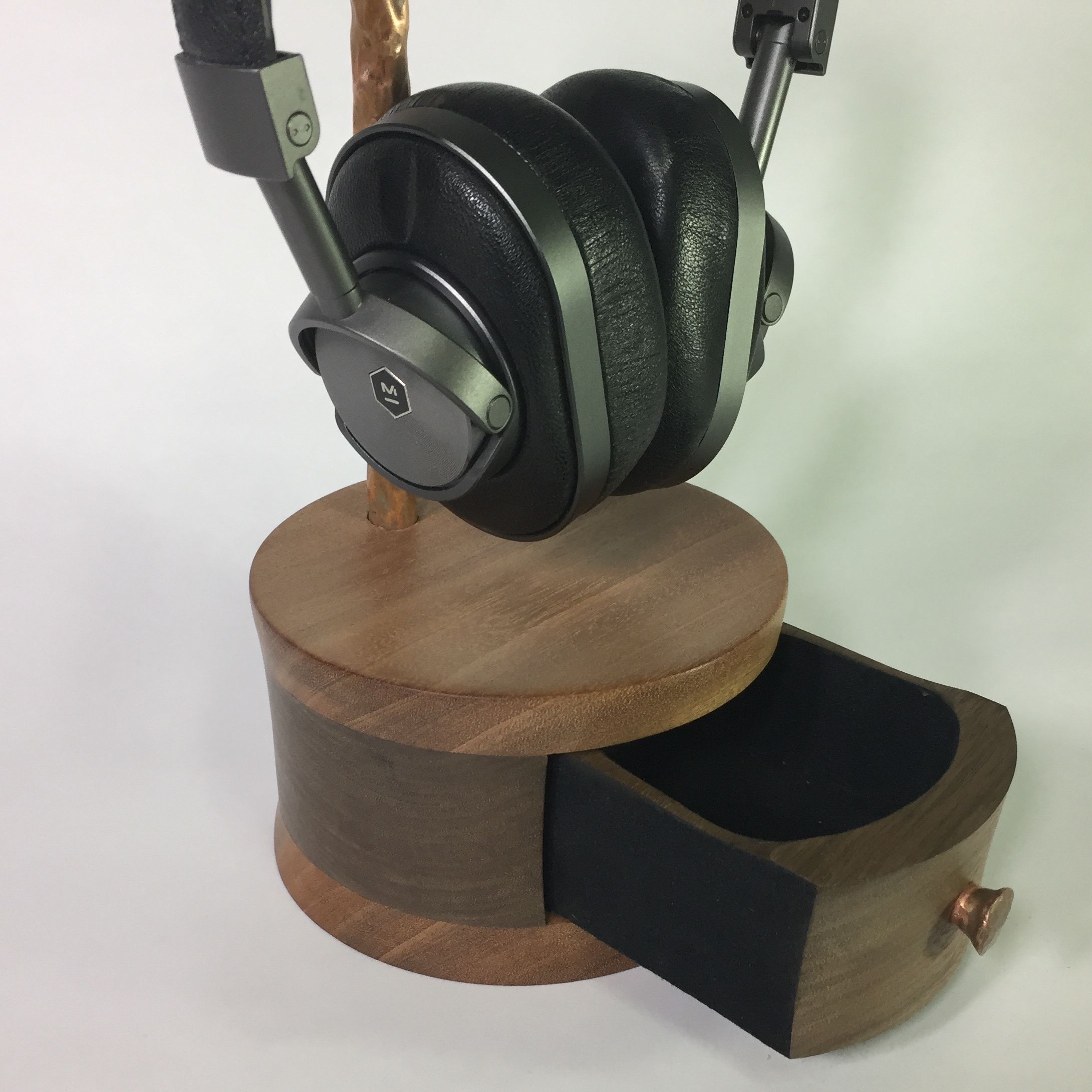 Make It - Headphone Stand : 5 Steps (with Pictures) - Instructables