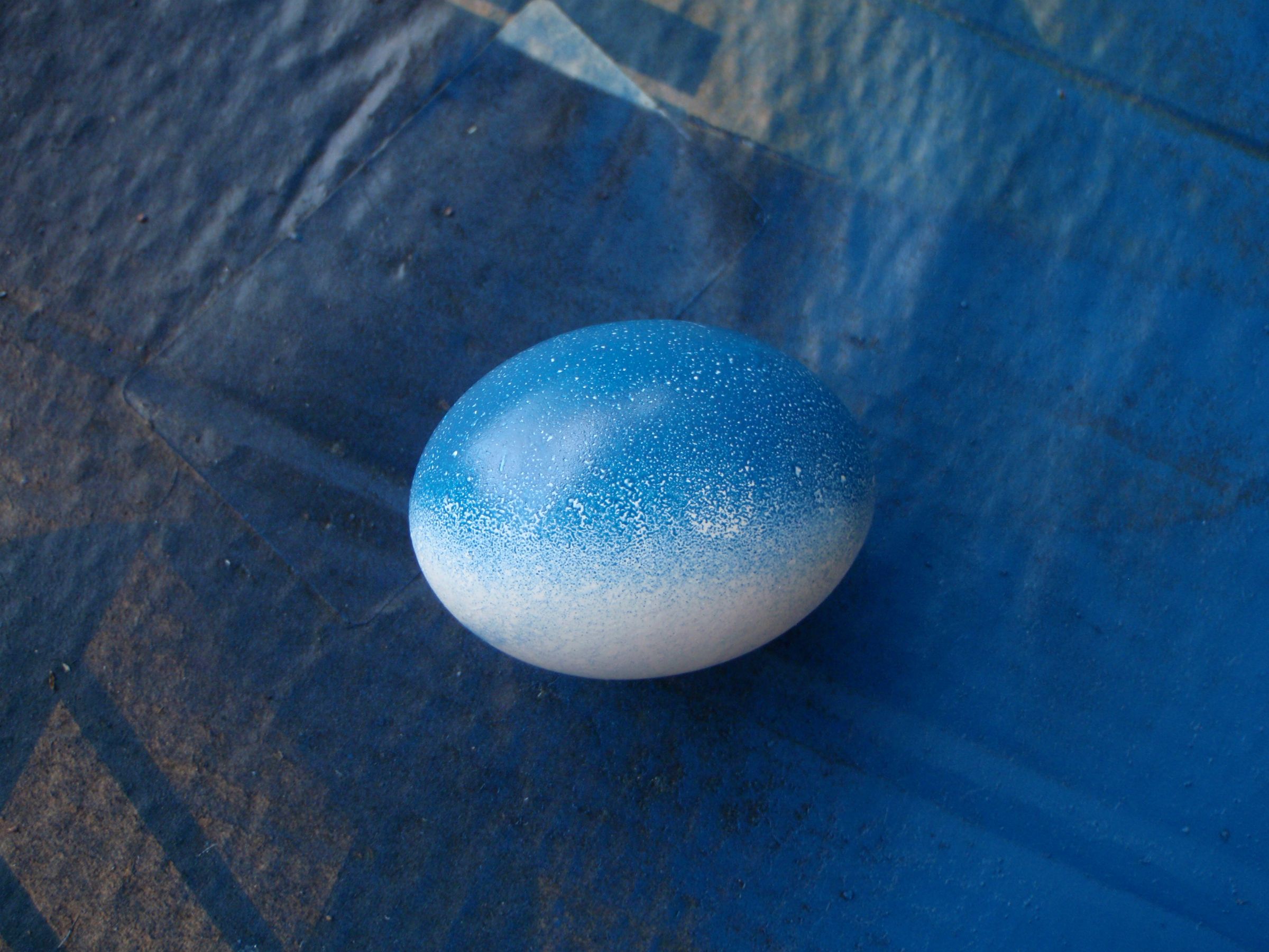Waterslide Eggs With Bonus Eggsplosions : 9 Steps (with Pictures) - Instructables