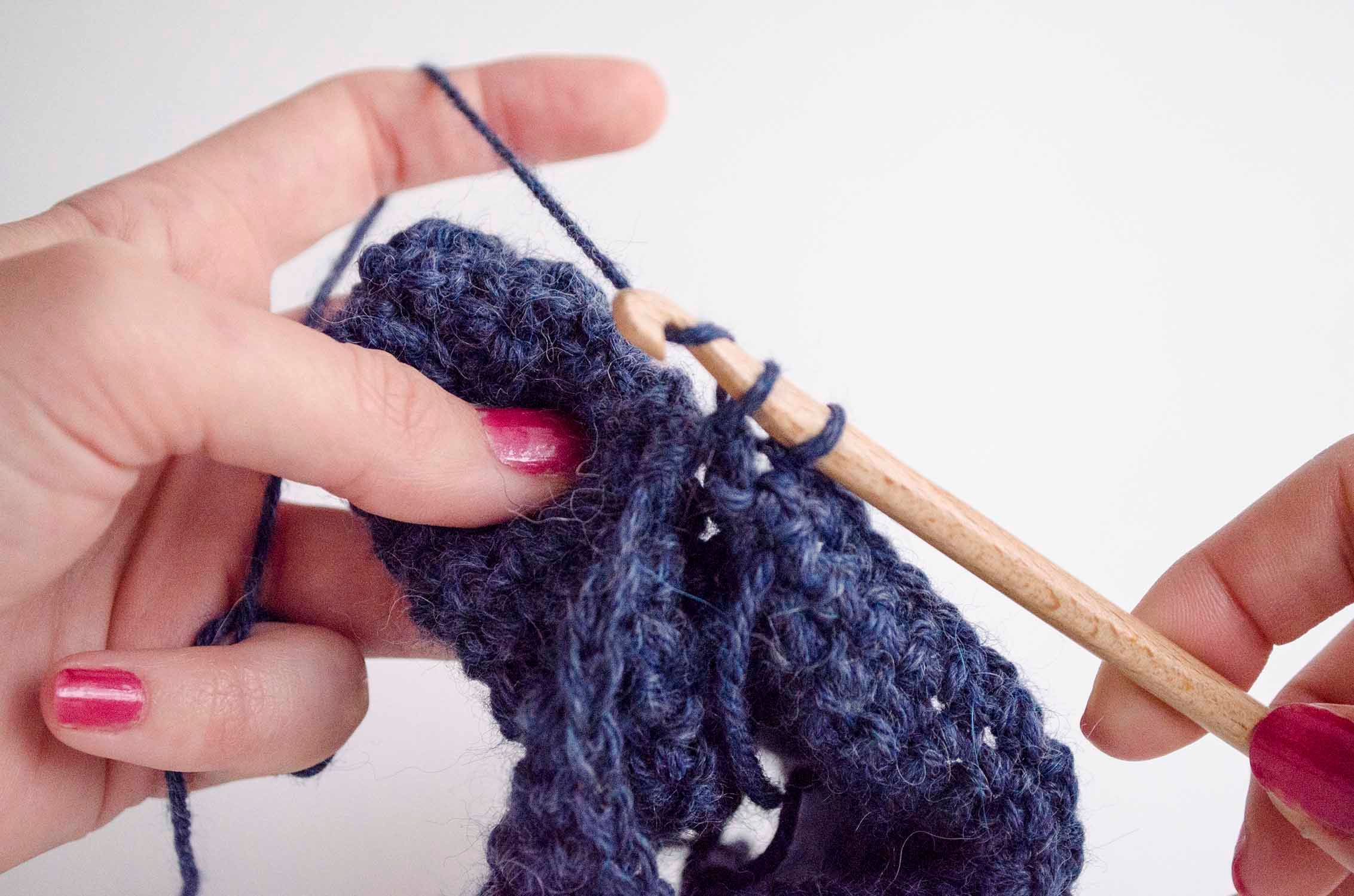 Crochet Mittens : 15 Steps (with Pictures) - Instructables
