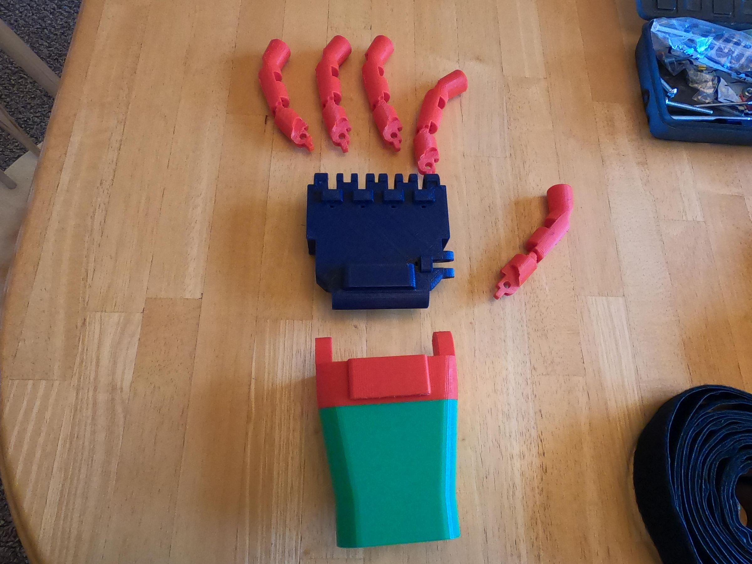 3D Printable Prosthetic Hand : 7 Steps - Instructables
