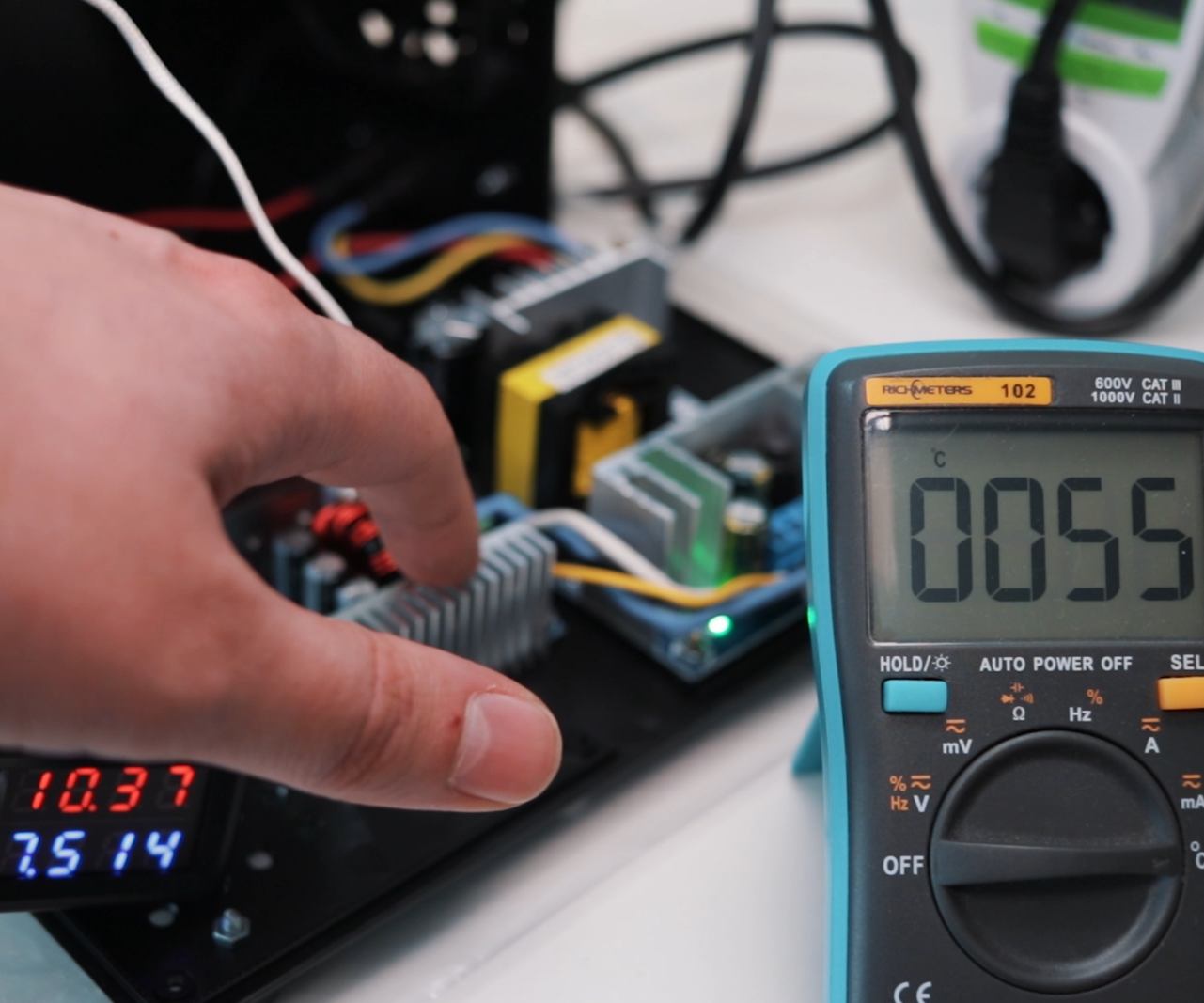 DIY Lab Bench Power Supply [Build + Tests] : 16 Steps (with Pictures ...