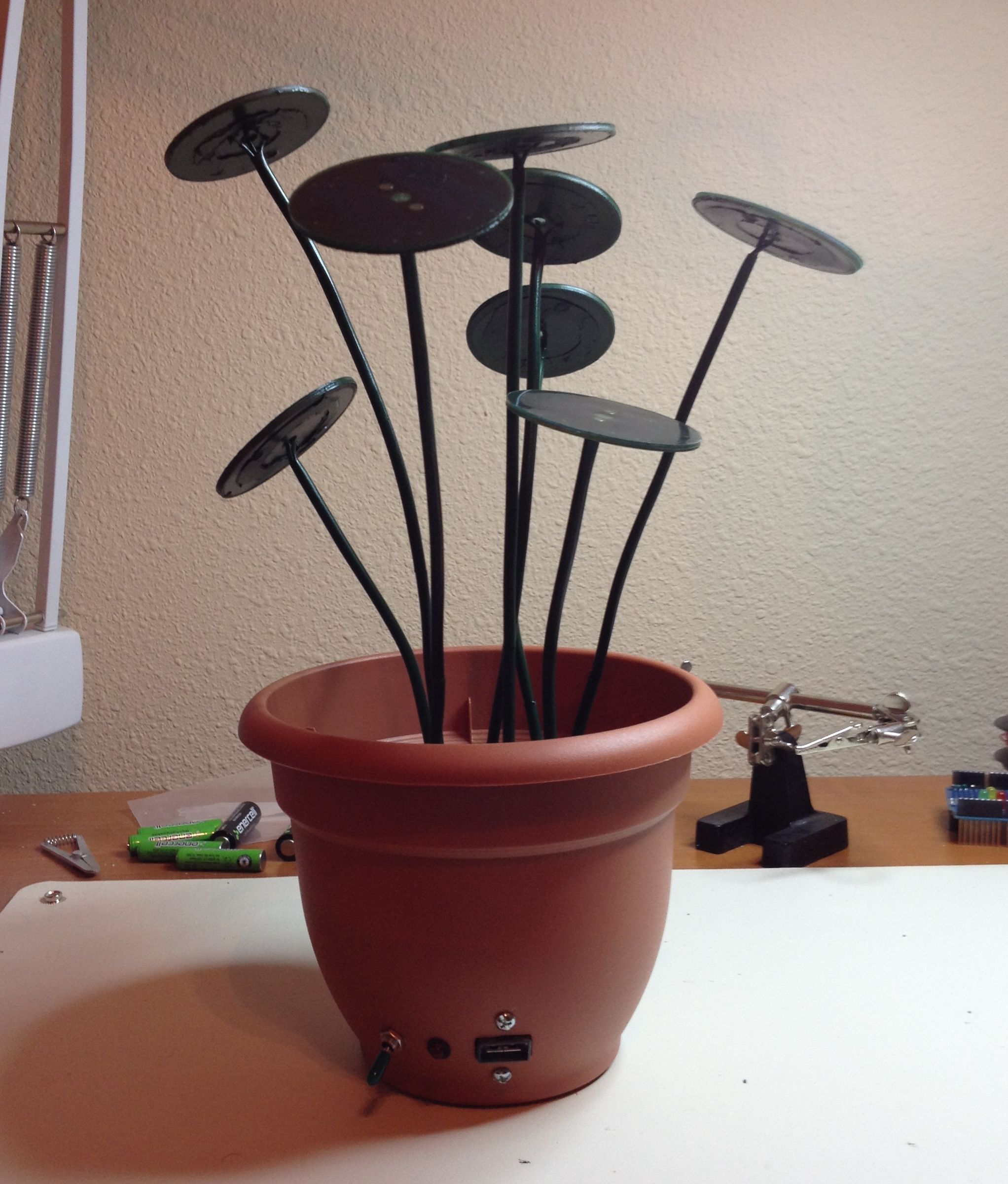 Solar Shrub : 7 Steps (with Pictures) - Instructables