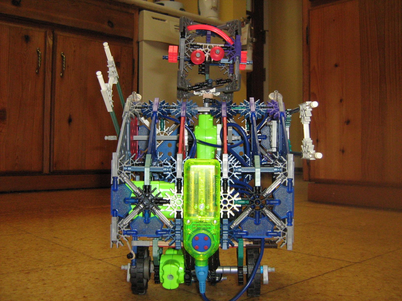 Instructables Robot, of Knex! - Instructables
