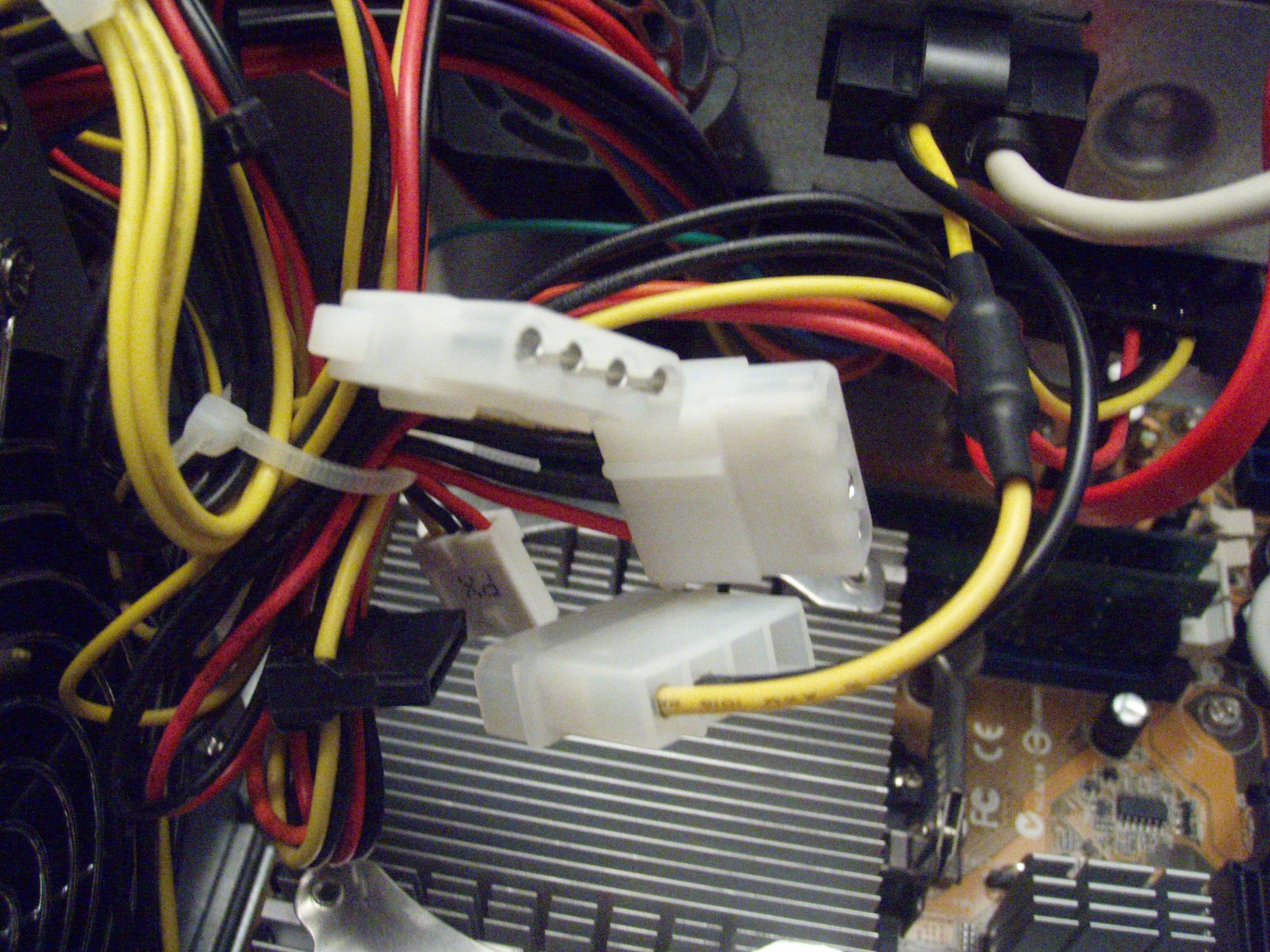 How to Disassemble a Computer : 16 Steps (with Pictures) - Instructables