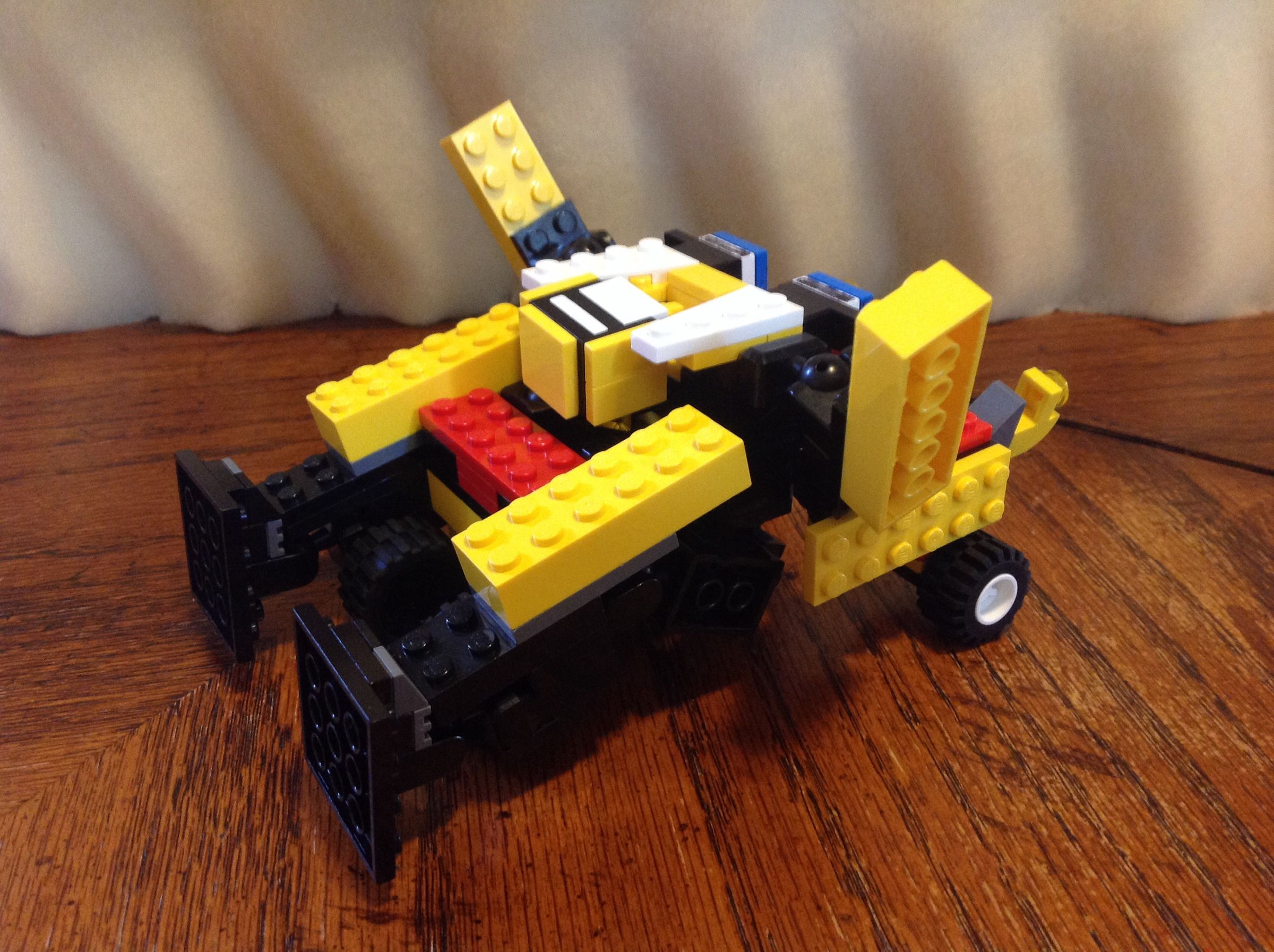 Lego Transformer: Huffer? a War for Cybertron Constructicon? You Decide ...