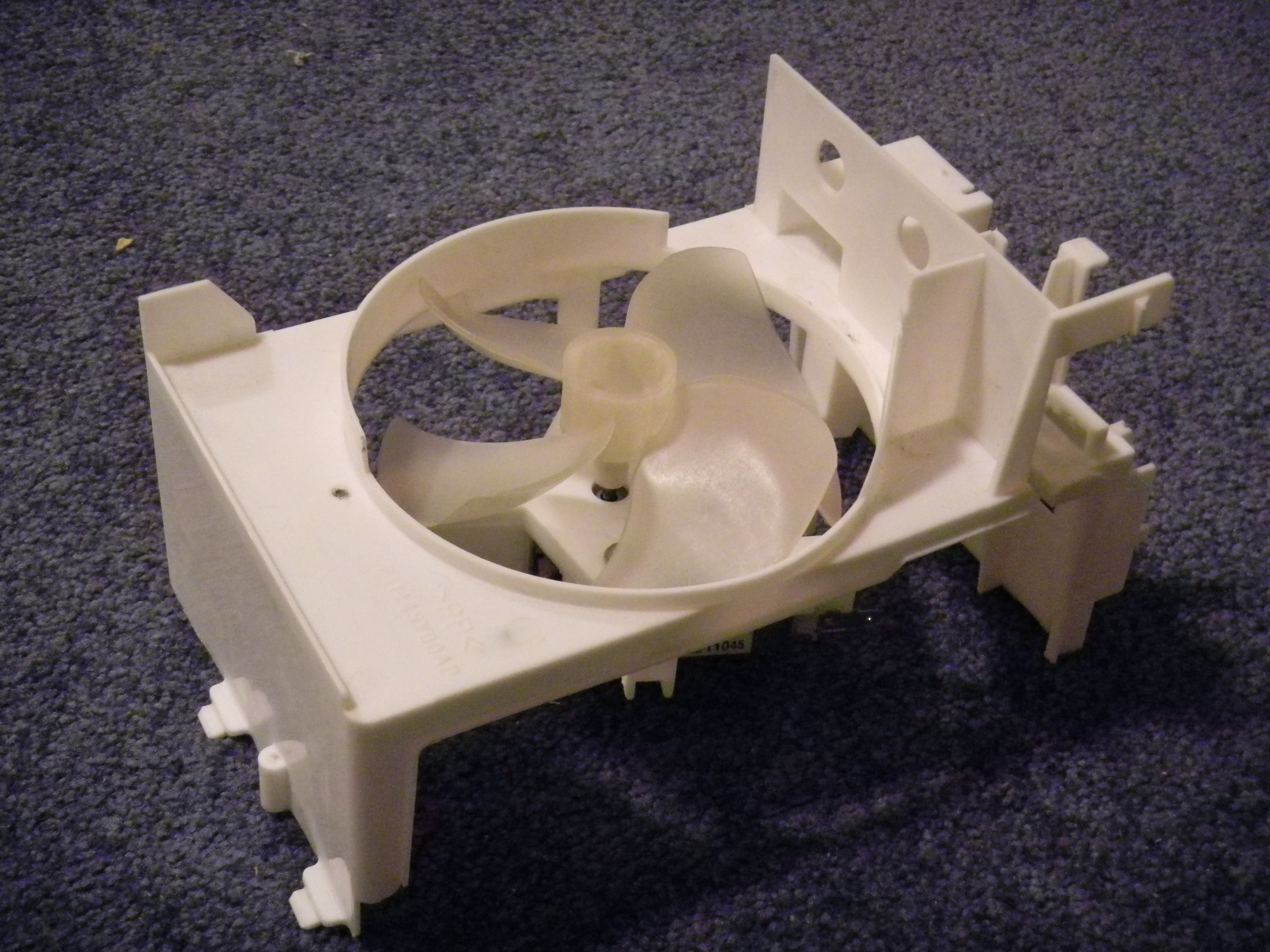 Recycled Parts Food Dehydrator : 6 Steps (with Pictures) - Instructables