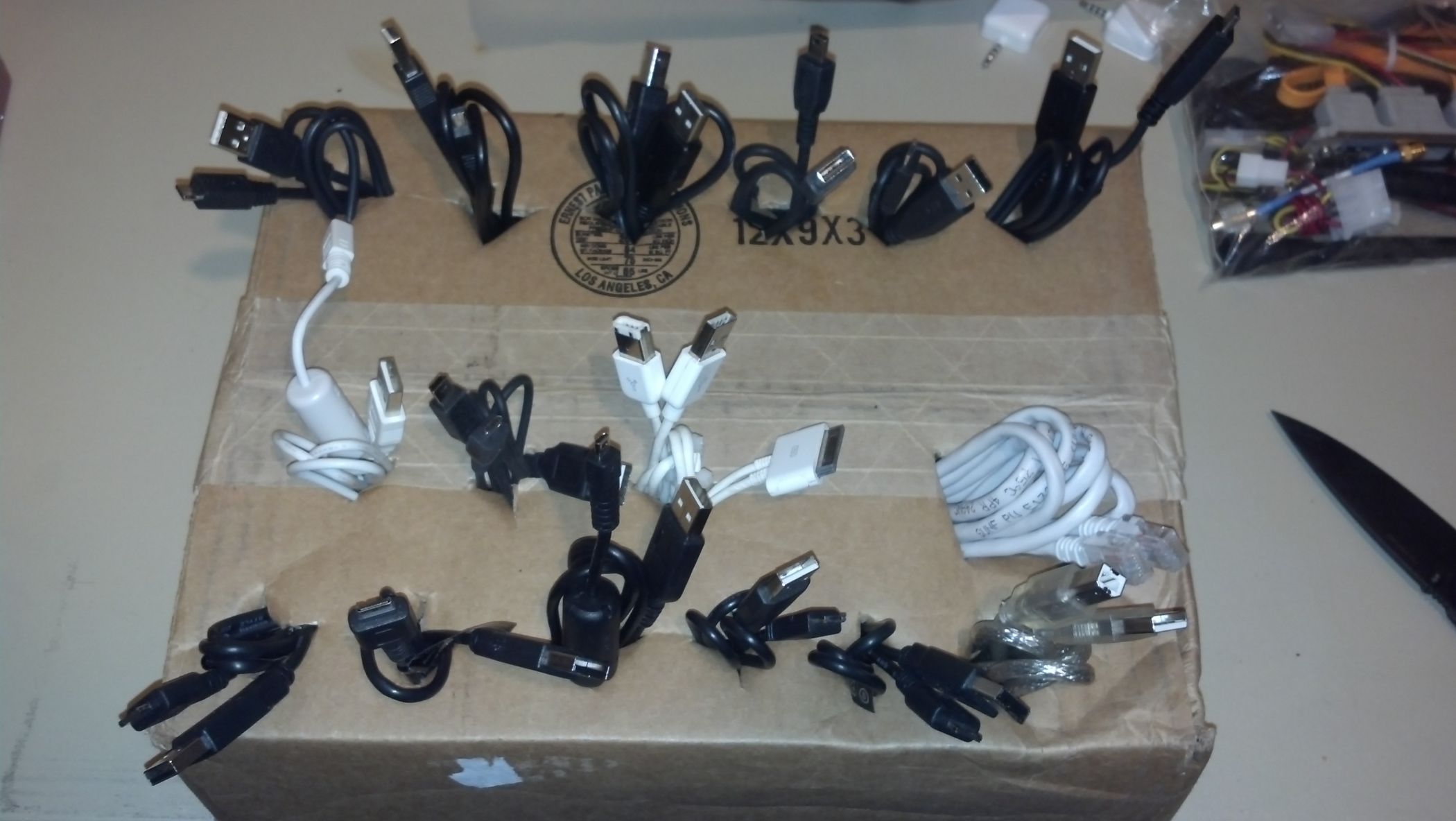 USB Cable Garden : 4 Steps - Instructables