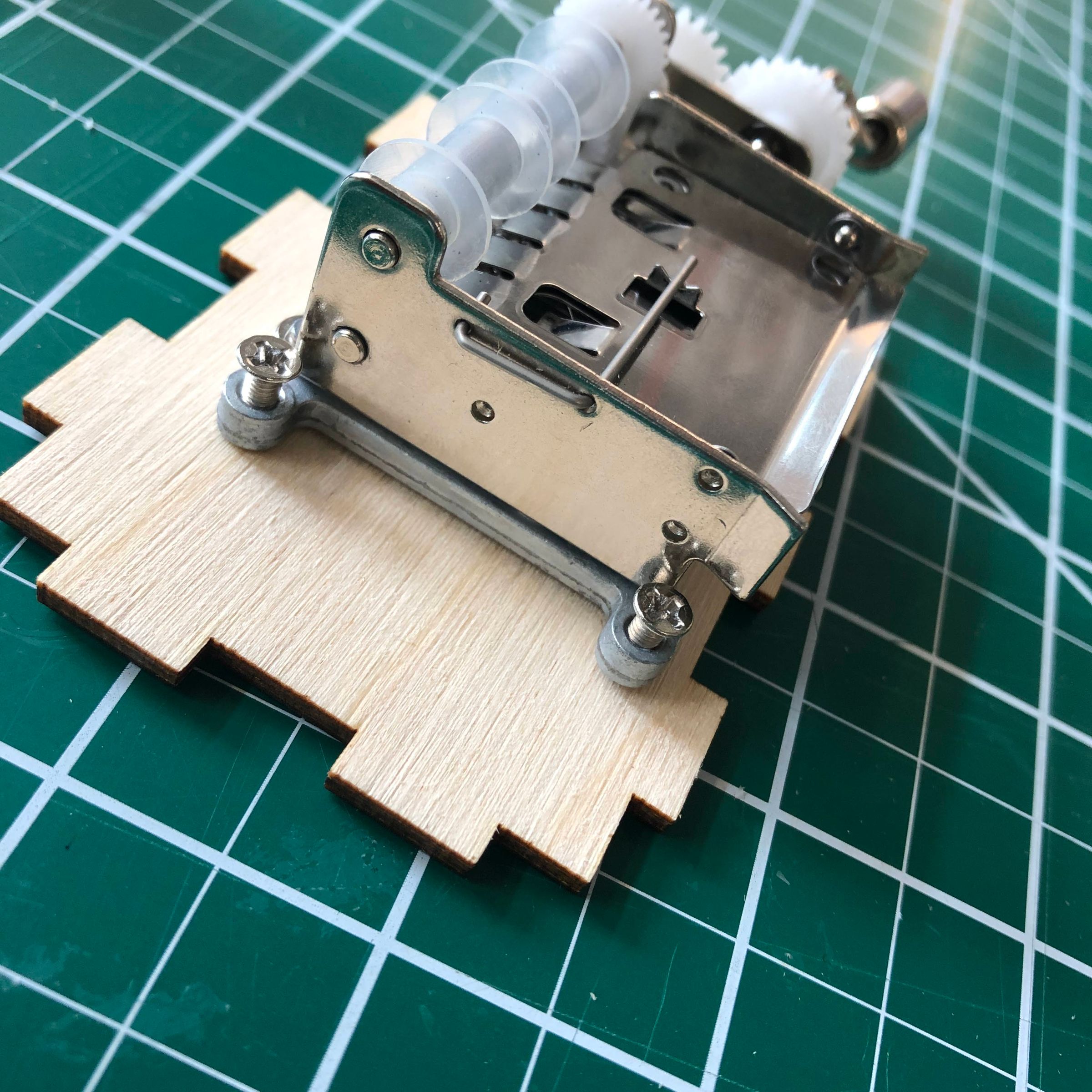 Laser Cut Music Box for Custom Composition : 6 Steps - Instructables