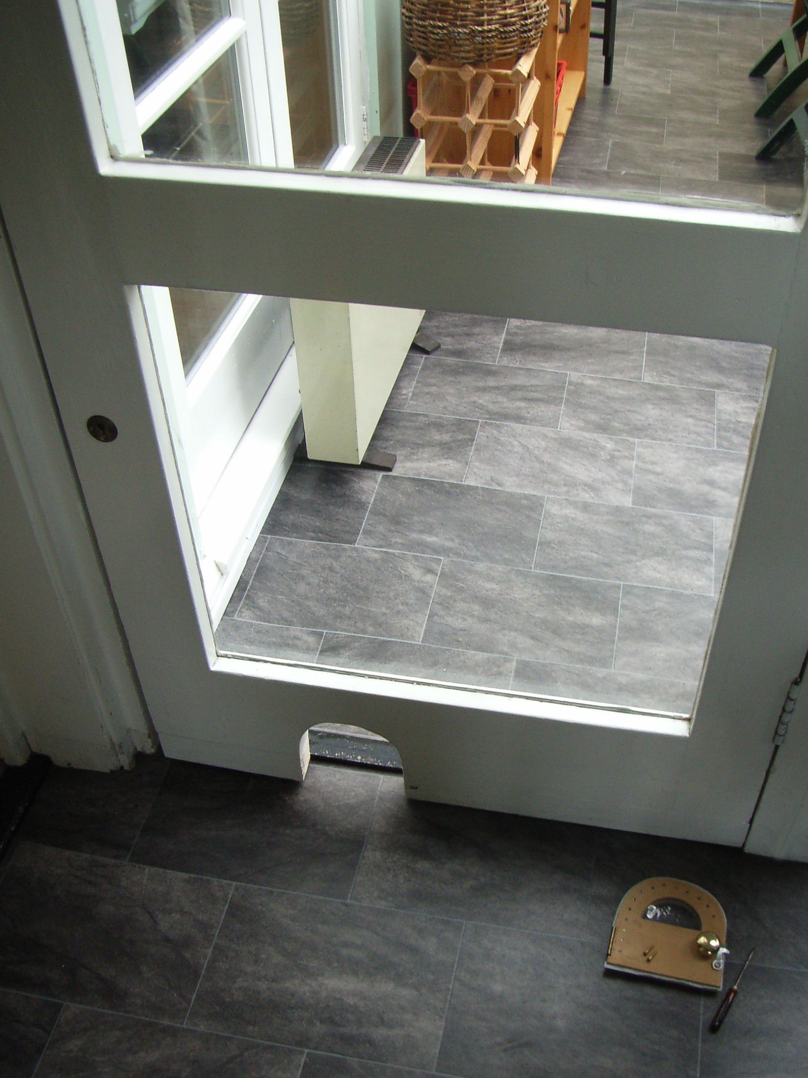 Rabbit Door : 3 Steps - Instructables