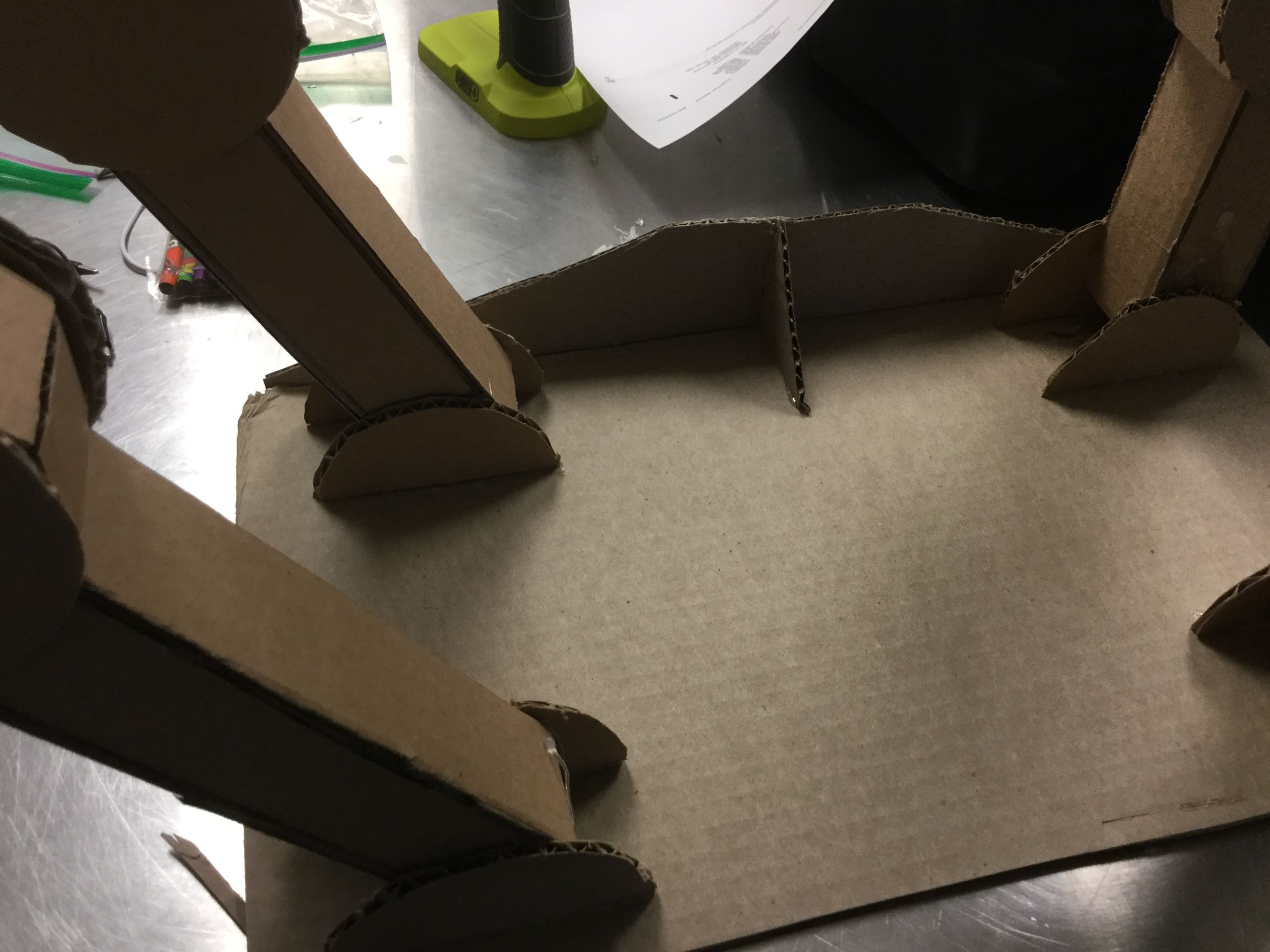 Cardboard AT-AT Walker Table : 9 Steps (with Pictures) - Instructables