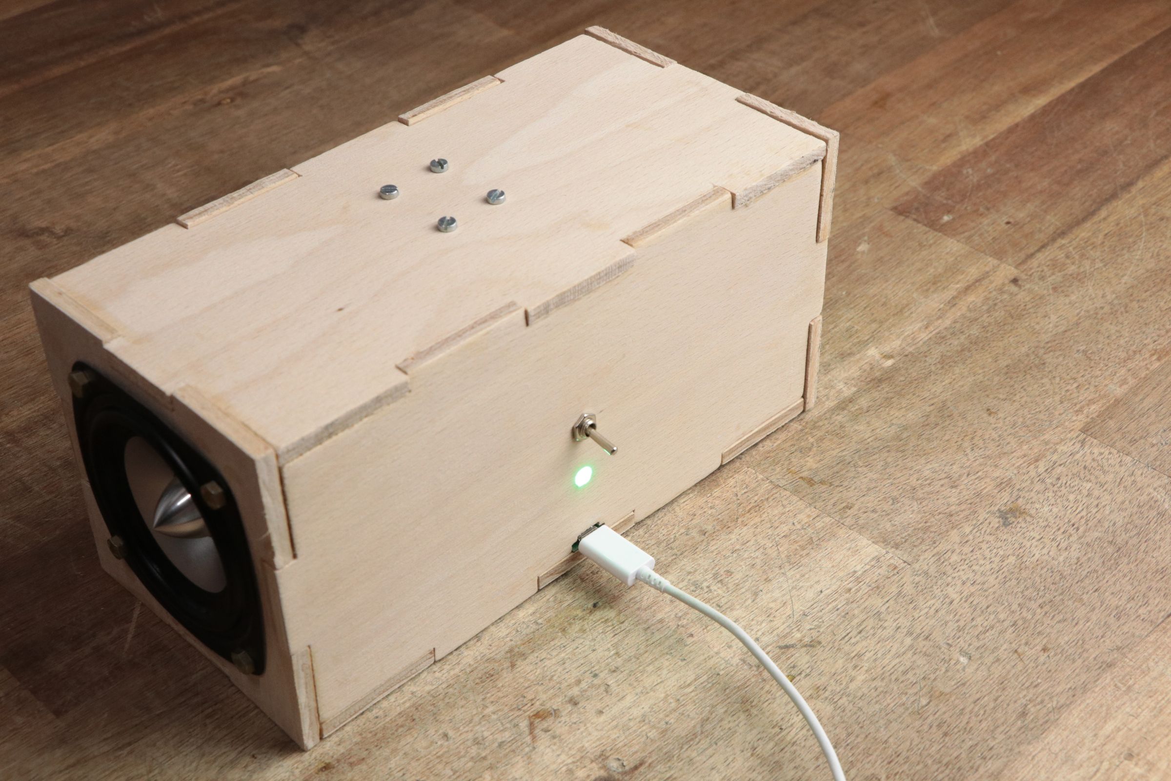 Make Your Own Simple & Cheap Portable Bluetooth Speaker : 5 Steps (with ...