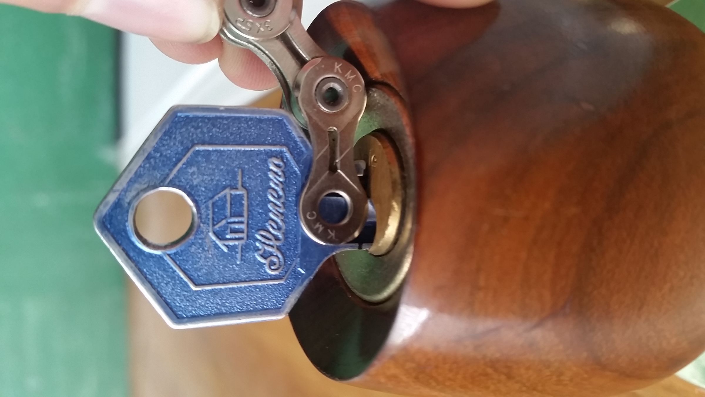 Amazing Keychain (with a Bike Chain) : 10 Steps (with Pictures ...