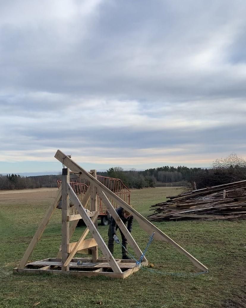 How to Build an Awesome Trebuchet : 17 Steps (with Pictures ...