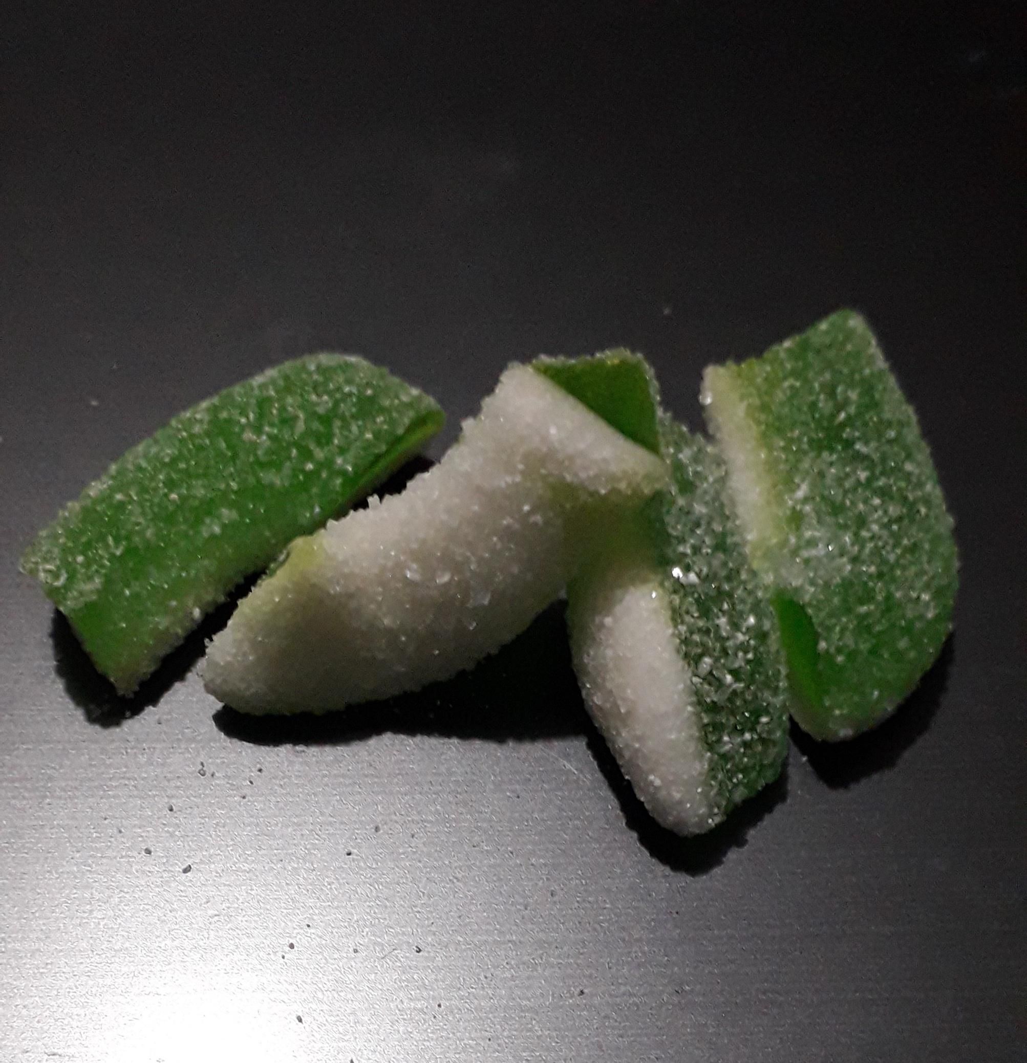 Freshwater Pond Ecosystem Model With Candy! : 8 Steps - Instructables