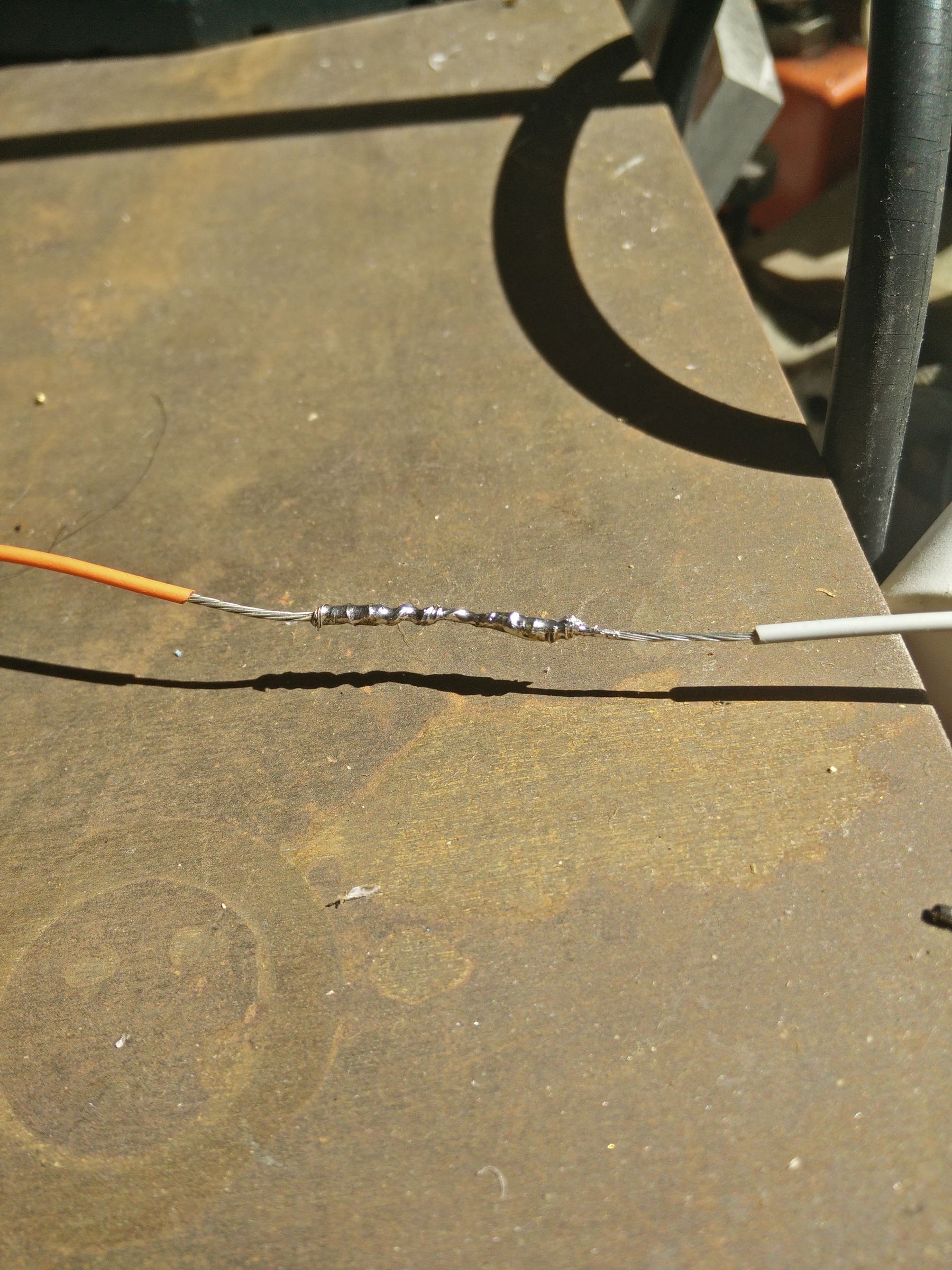 How to Do a Western Union Splice (with Pictures) - Instructables