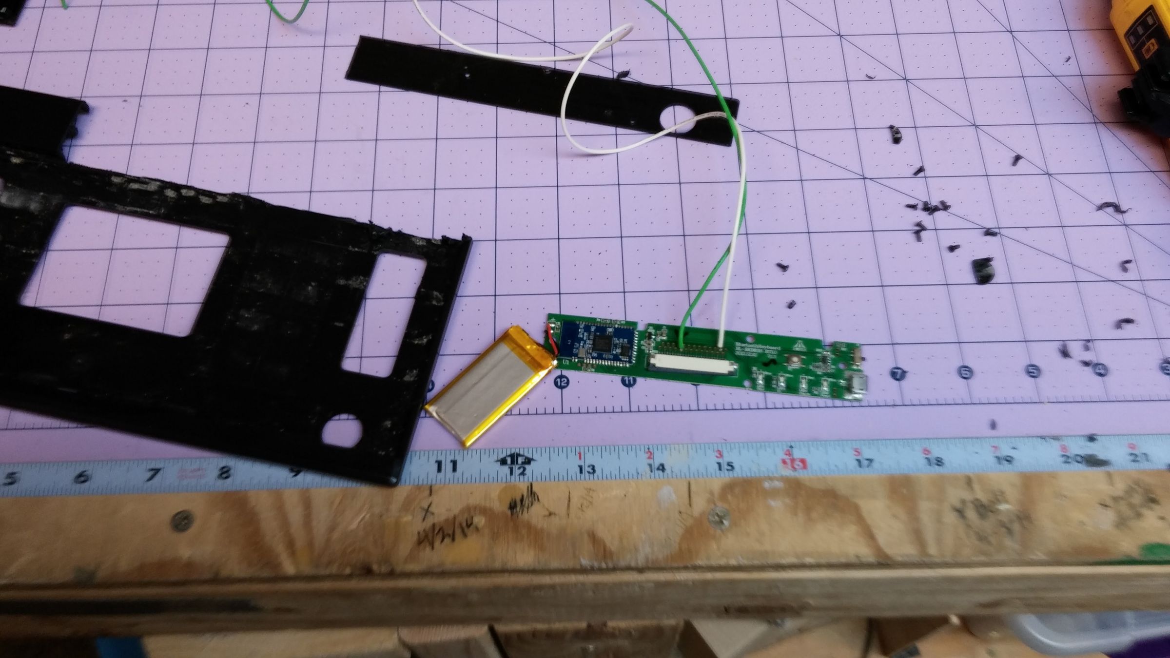 Bluetooth Camera Phone Shutter Button : 8 Steps (with Pictures ...