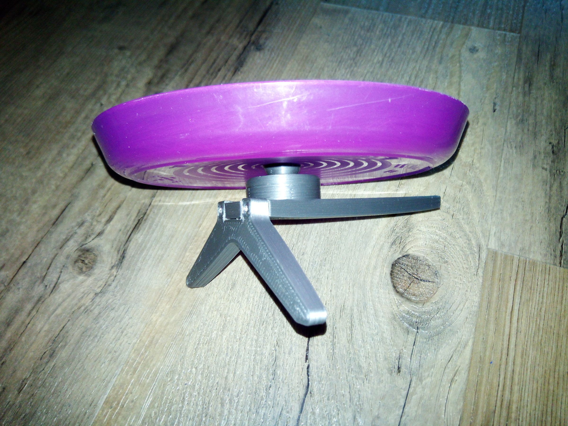 Hamster Spinning Wheel From Ikea Plate : 4 Steps (with Pictures ...