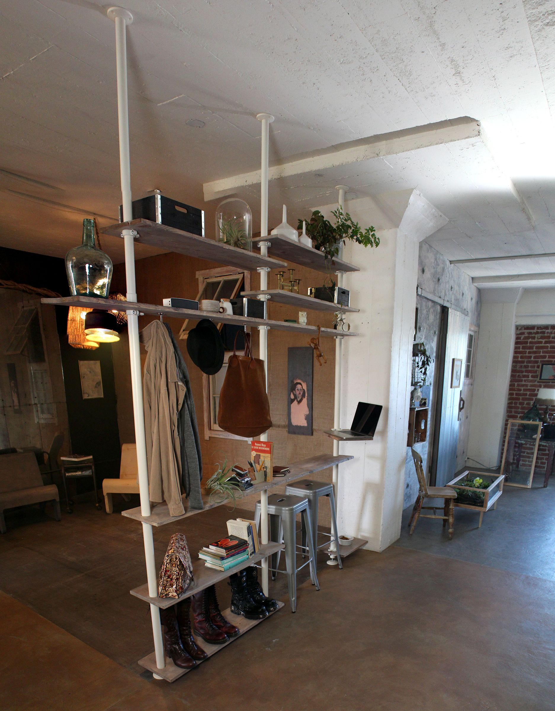 Compression Shelf Room Divider : 16 Steps (with Pictures) - Instructables