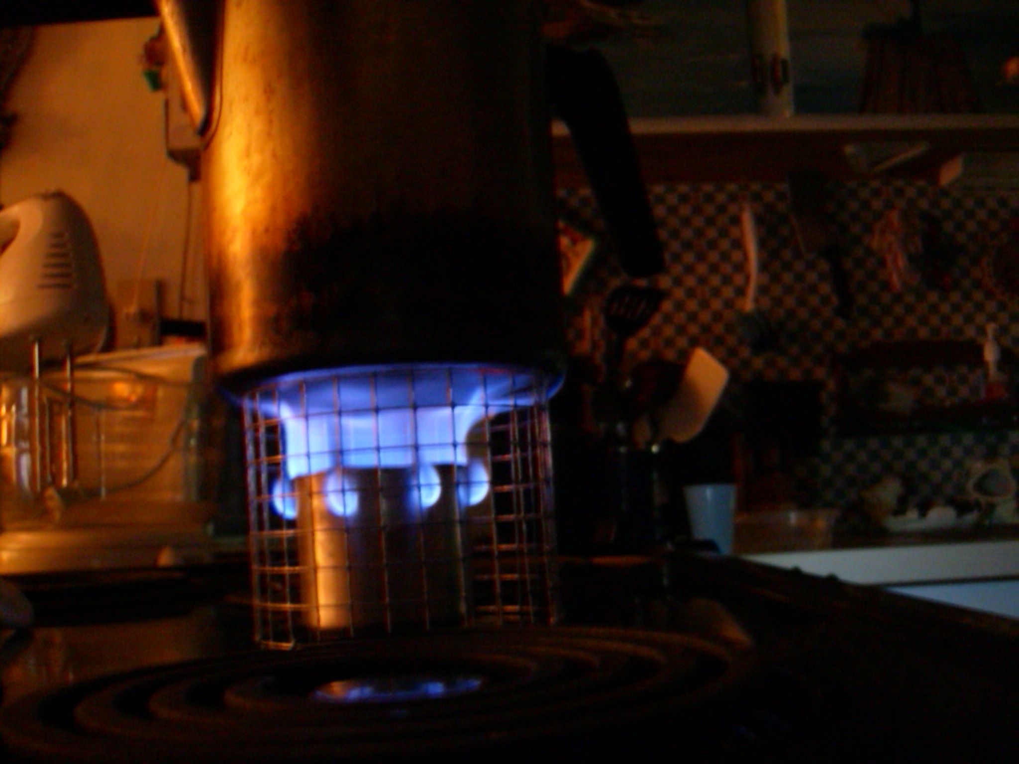 Pocket Alcohol Stove - "Jet Stove" (Camper's Guide) : 10 Steps (with ...