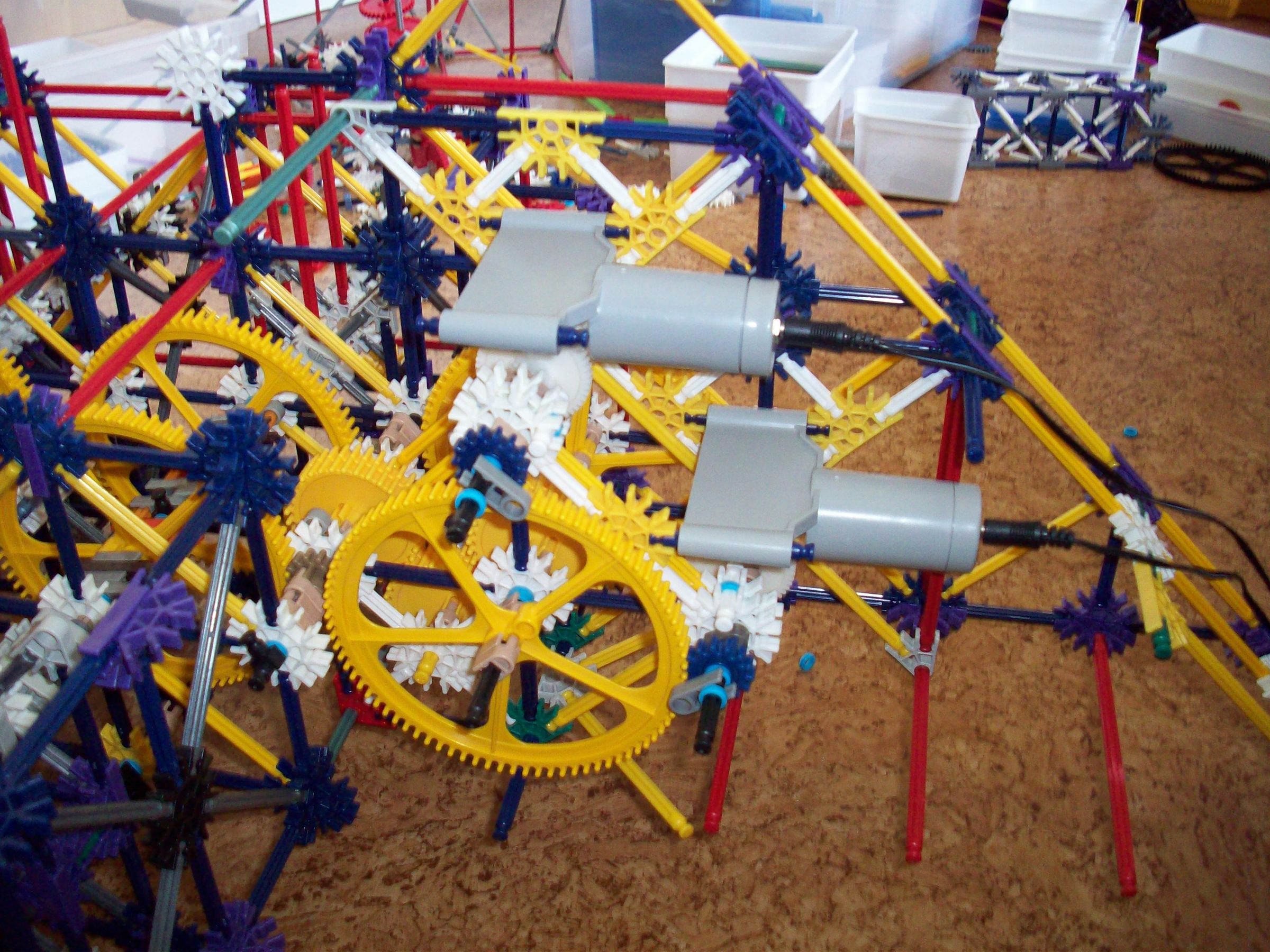 "Big K'nex Walker": Axle : 11 Steps - Instructables