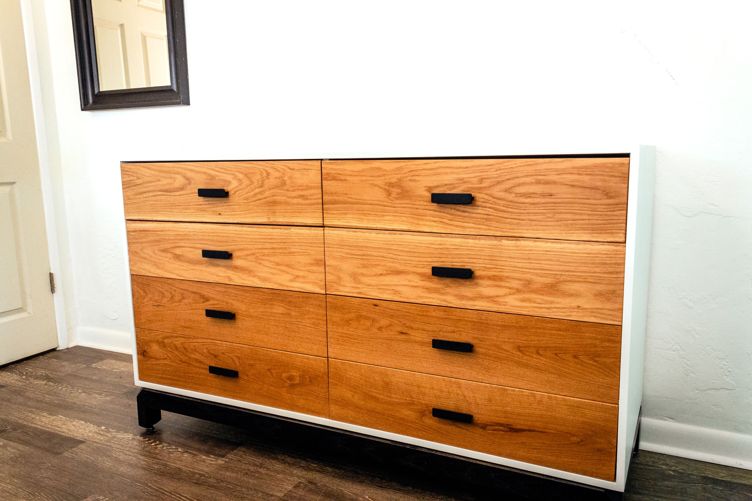 A "Simple" Modern Dresser : 4 Steps (with Pictures) - Instructables