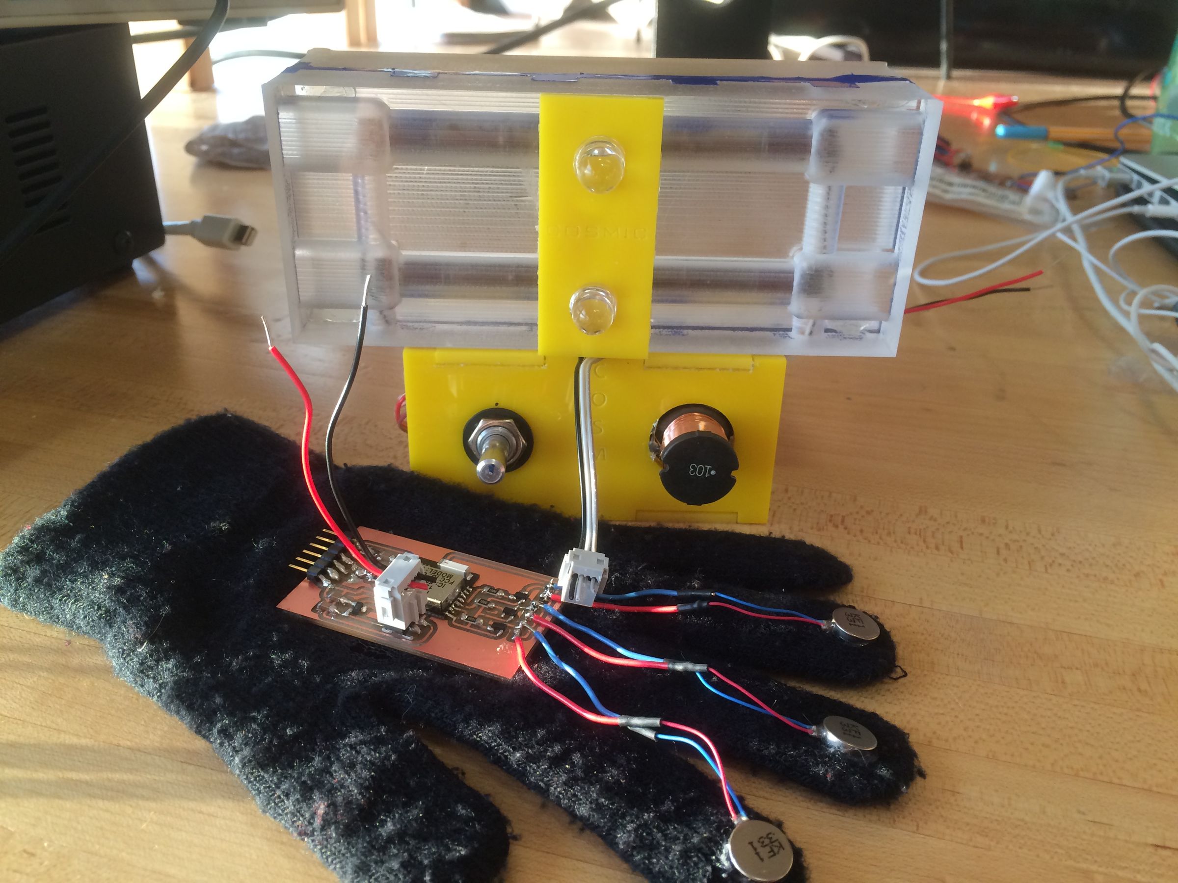 Networked Radiation Detector: Feel Cosmic Rays on Your Fingertips : 10 ...