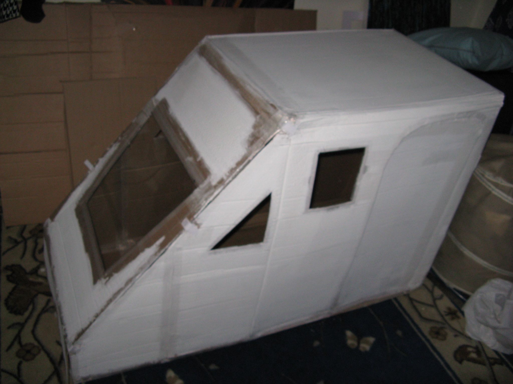 Spaceship for Kids Fold-able Made From Cardboard : 5 Steps (with ...