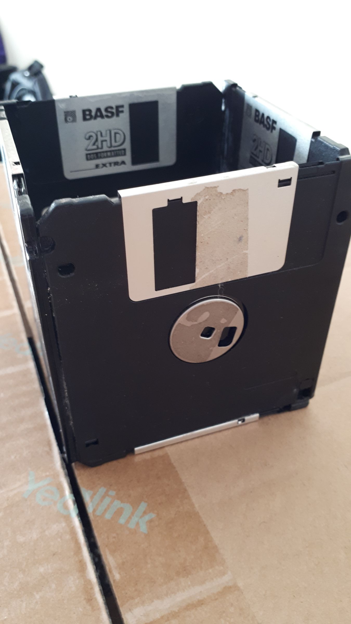 Diskette/Floppy Disk Box : 3 Steps - Instructables