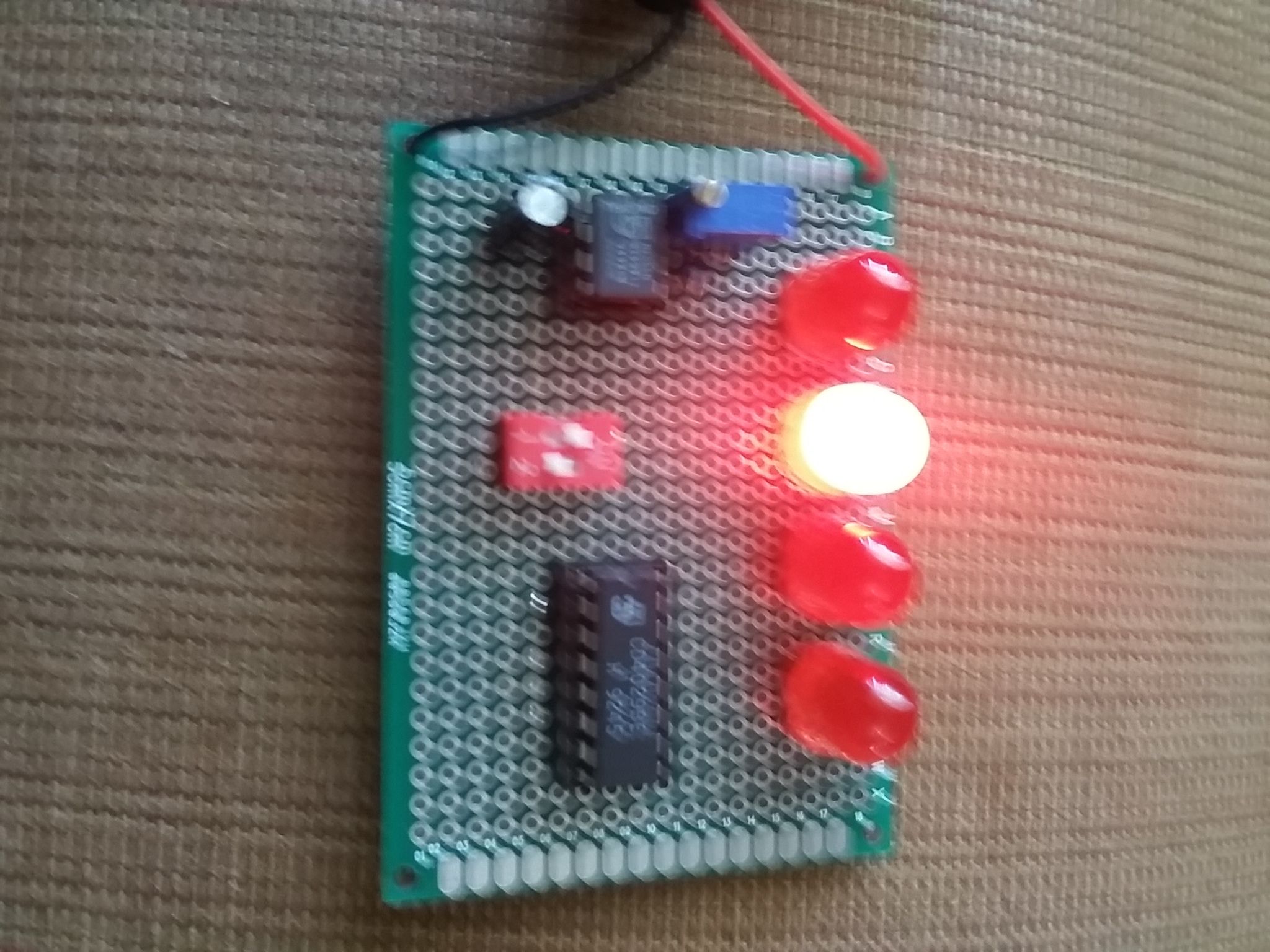 4 Bits Binary Counter Up/Down : 11 Steps - Instructables