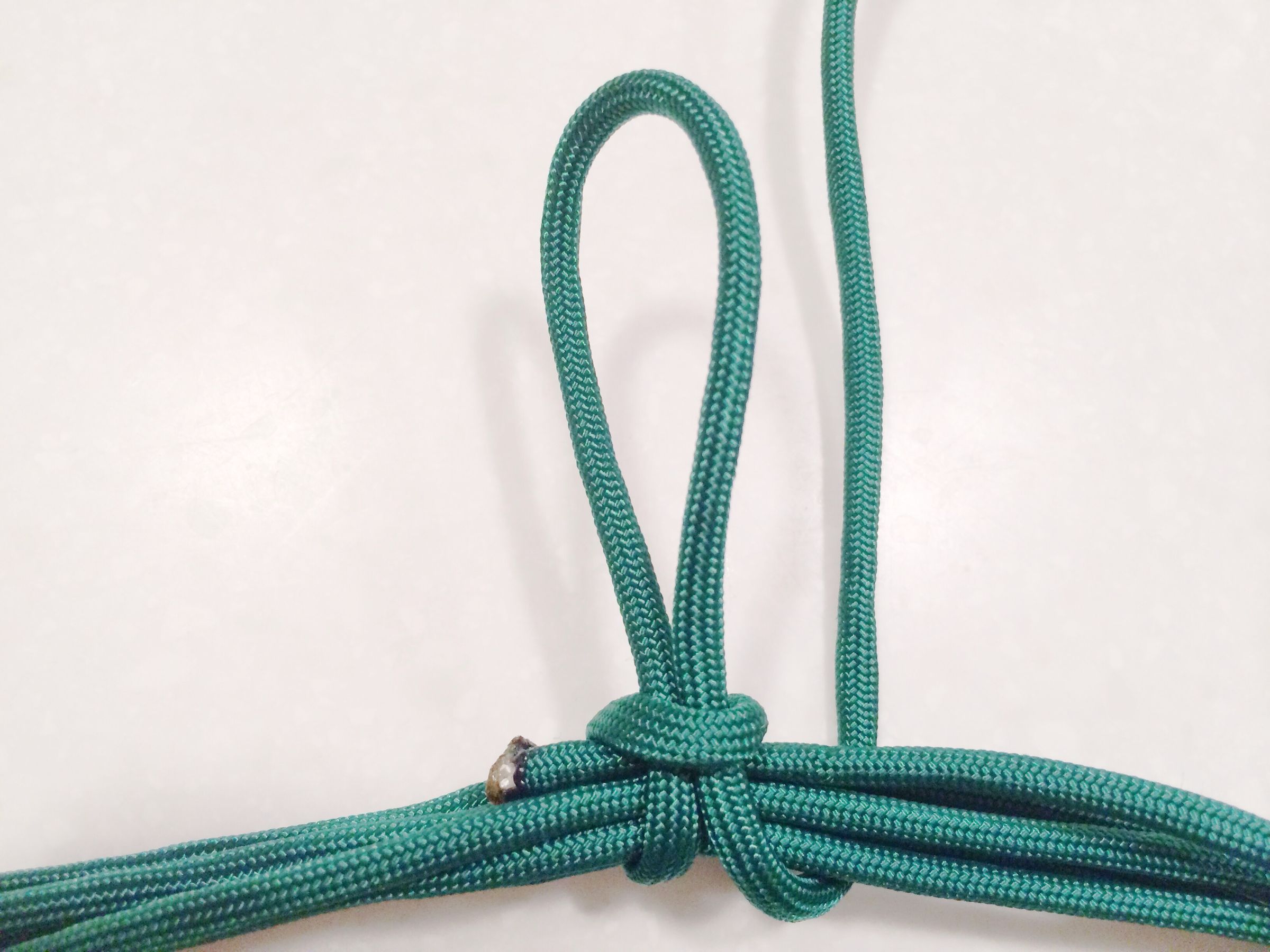 Paracord Storage - Tangle Free! : 4 Steps (with Pictures) - Instructables