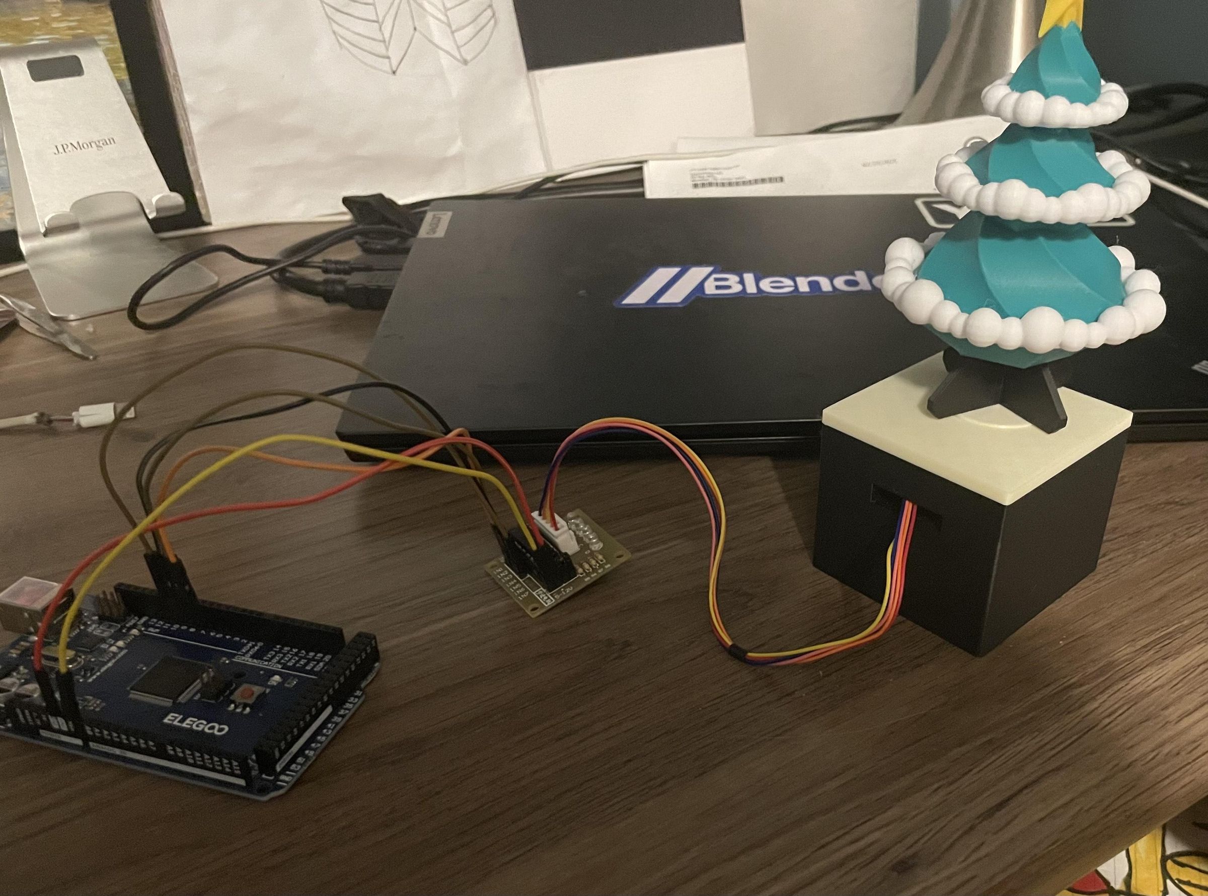 Rotating Display : 4 Steps - Instructables