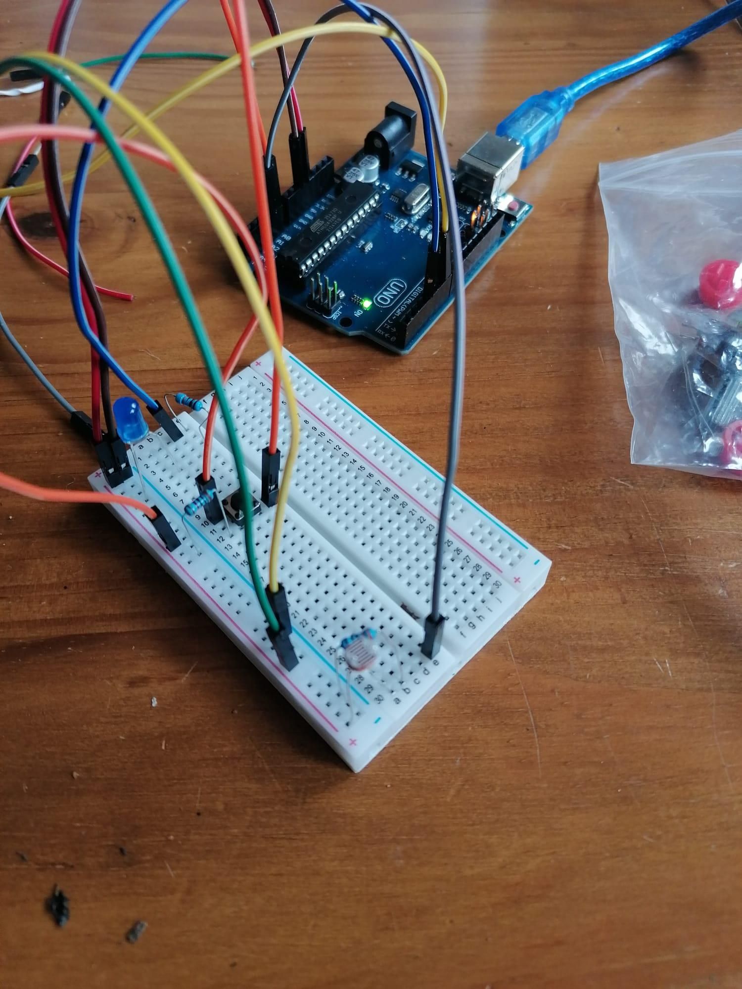 Walnut Dispenser, From the Series Banana's Creed (made Up Series) : 8 Steps - Instructables