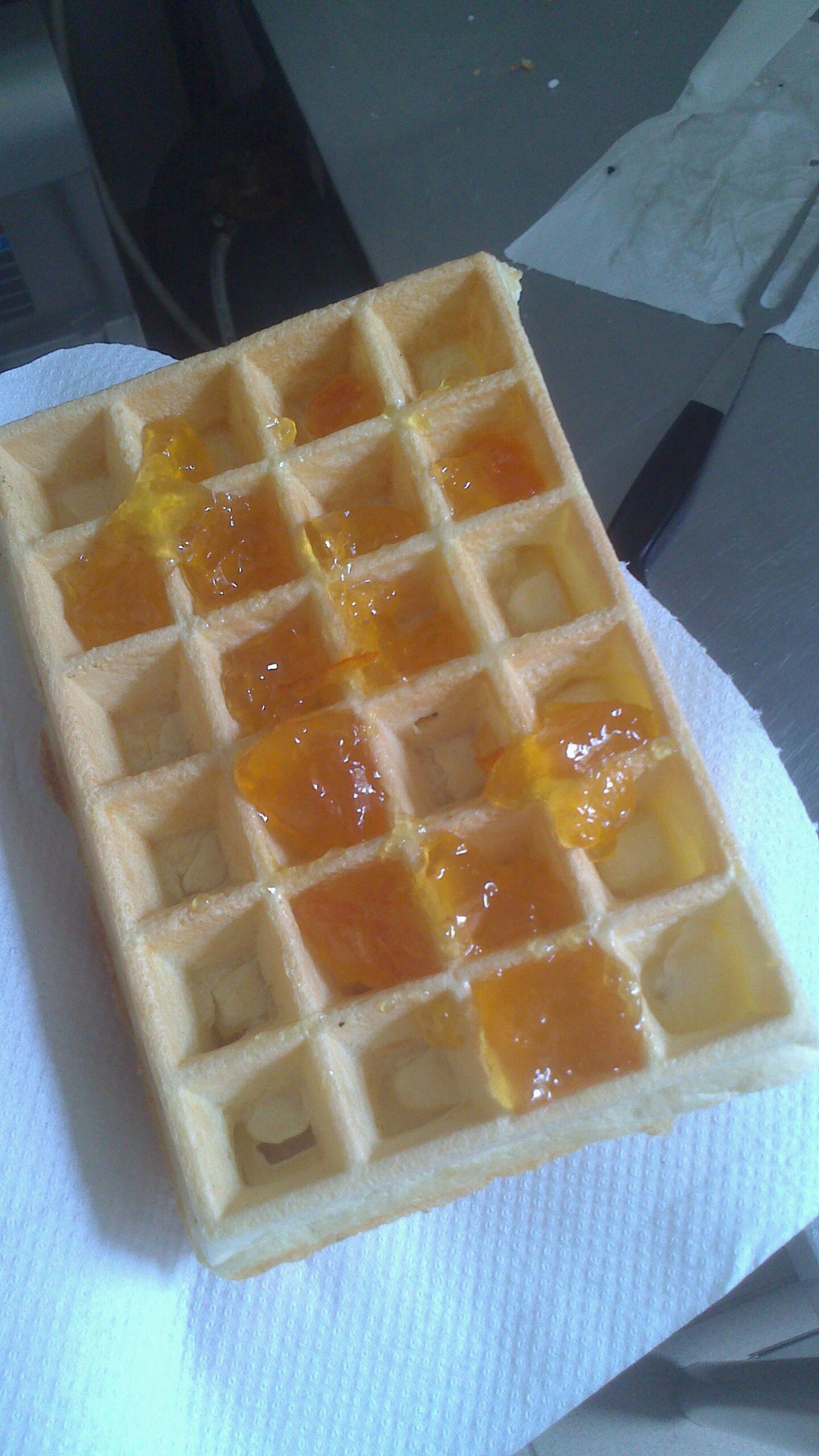How to Make Industrial Fair Waffles !! : 6 Steps (with Pictures ...
