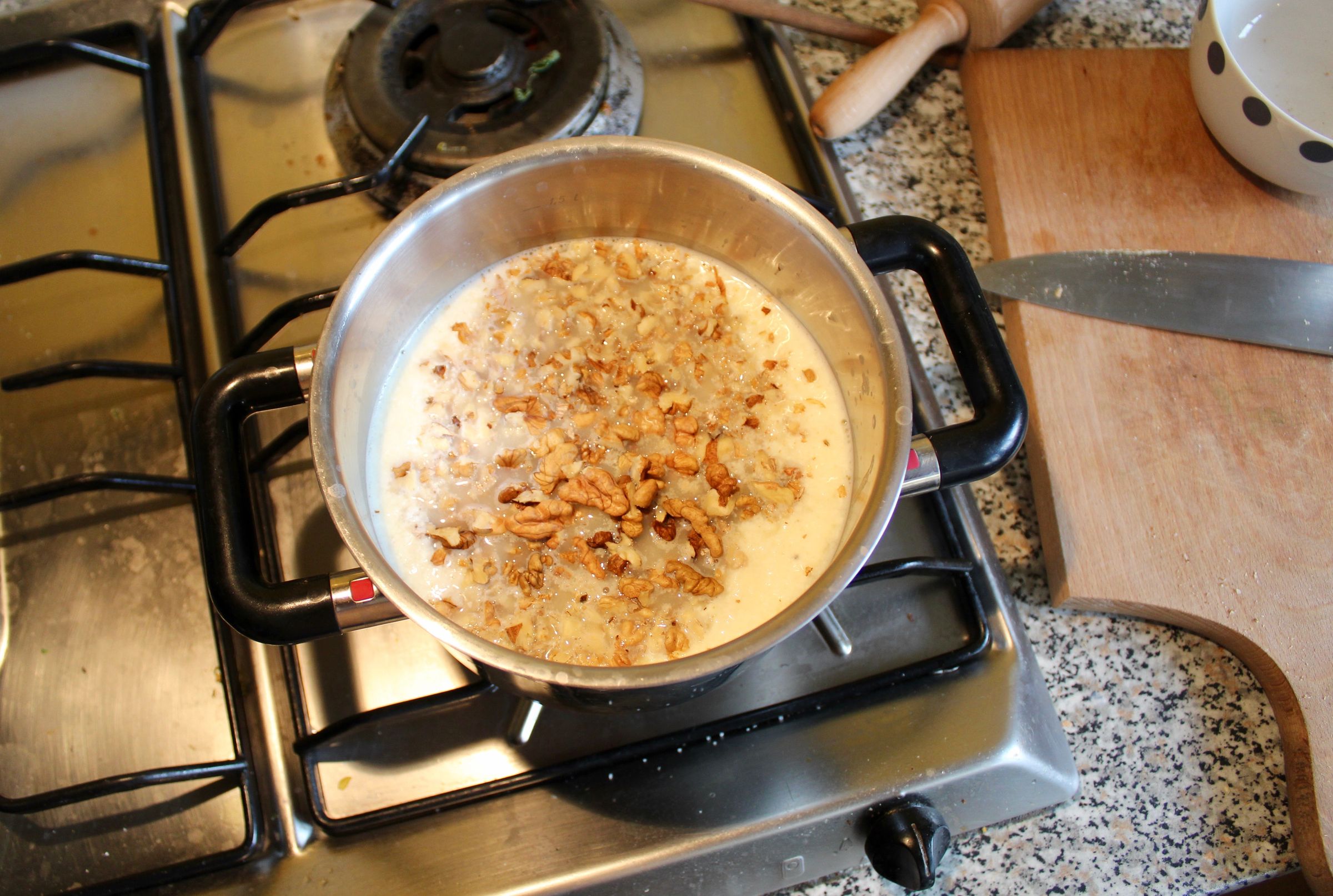 Frozen Walnut Cinnamon Mousse : 5 Steps (with Pictures) - Instructables