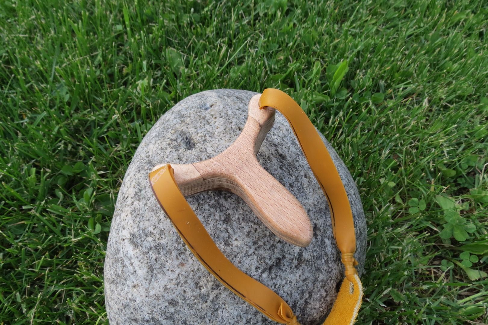 Mini Slingshot - Instructables