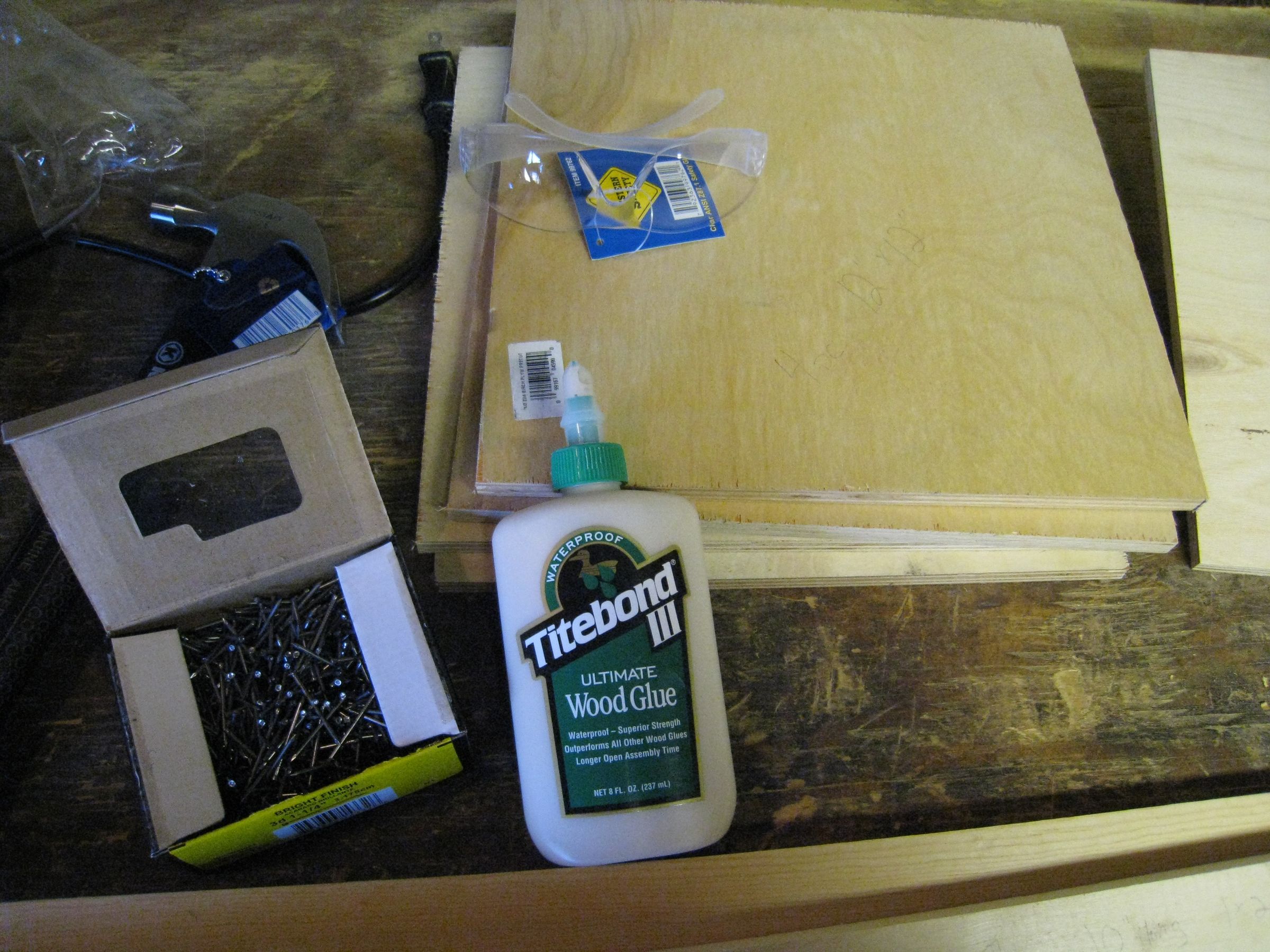 Toadstool Castle Toybox Chair Playset : 3 Steps - Instructables