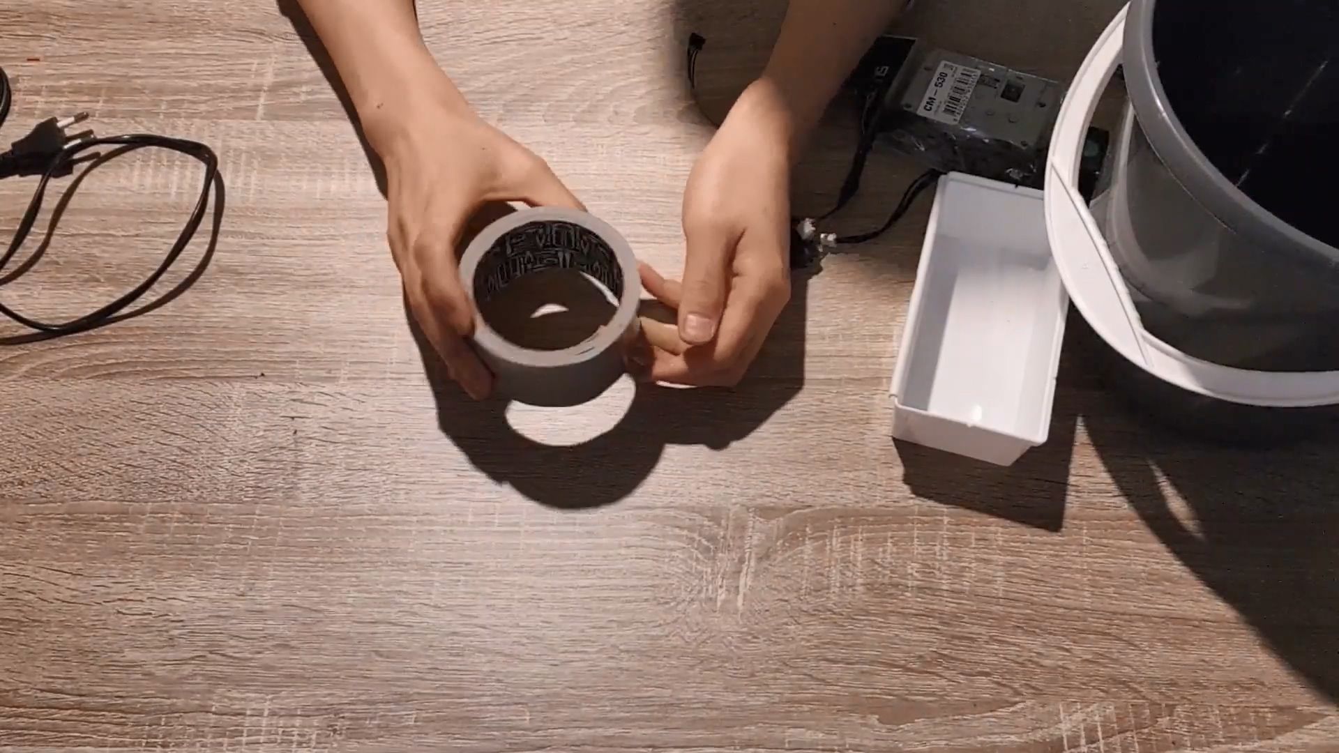 Trash Bin Robot - Giant Hungry Robot : 11 Steps (with Pictures ...