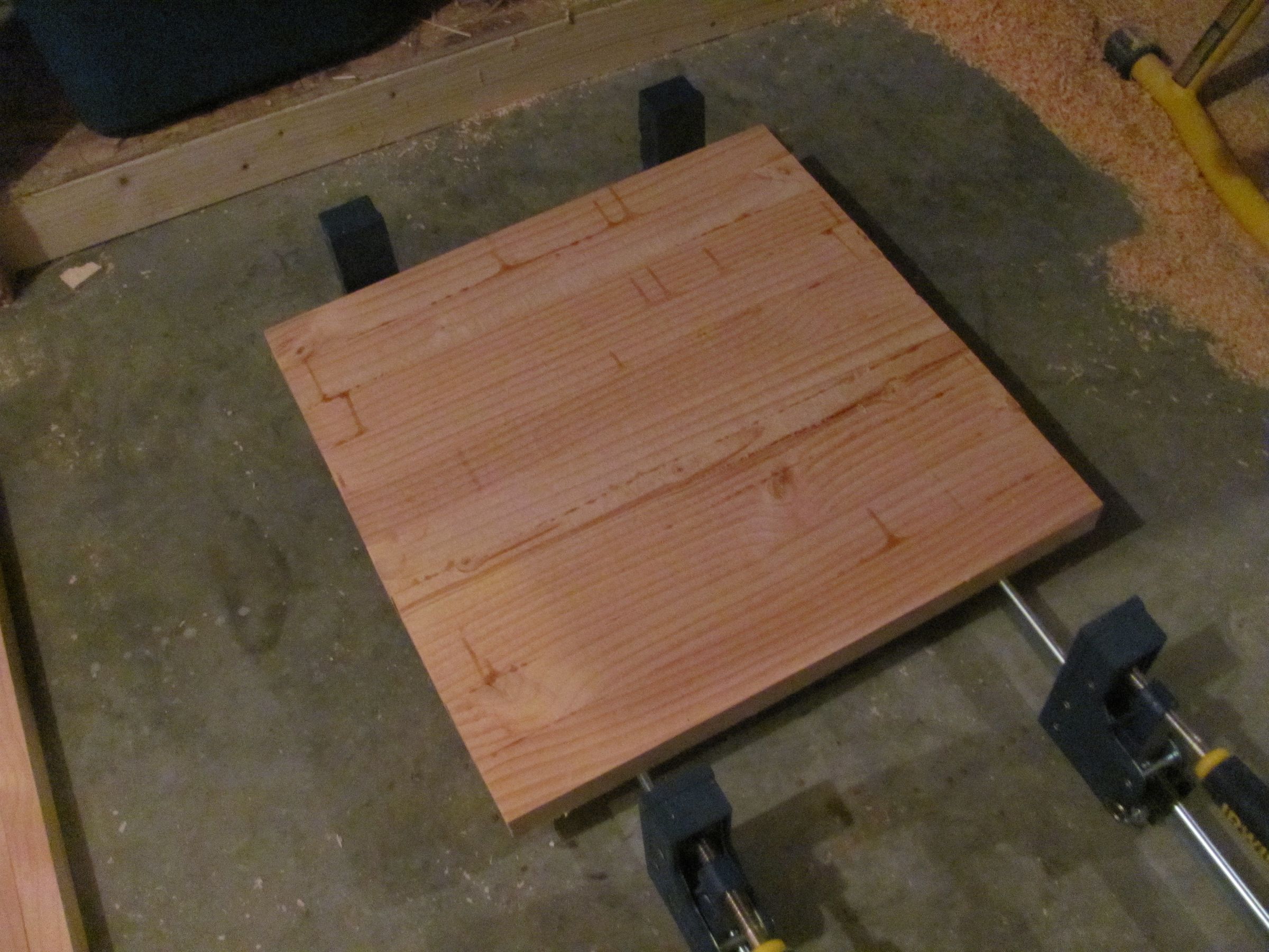 2x12 End Table With HDPE Knob : 12 Steps (with Pictures) - Instructables