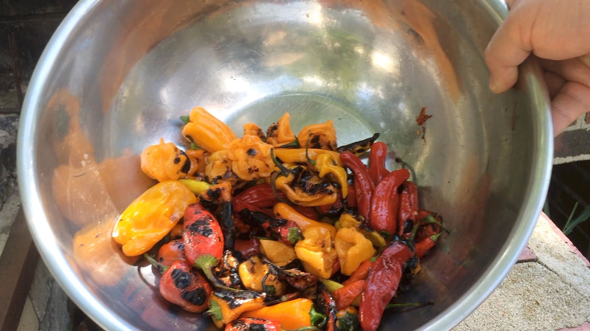 Grilled Pepper Hot Sauce : 6 Steps (with Pictures) - Instructables