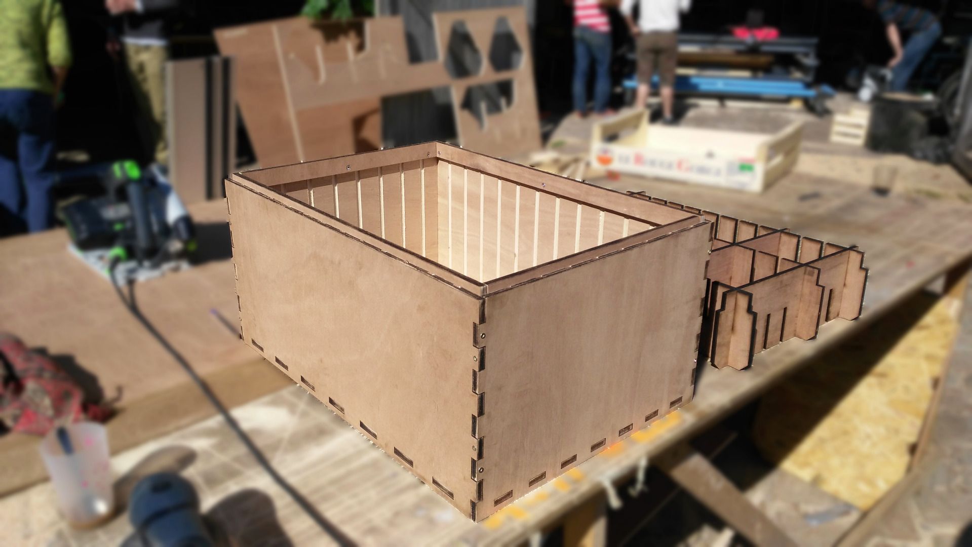 Basic Multi-Modular Frames for Cargo Bikes - Stackable Watertight Laser ...