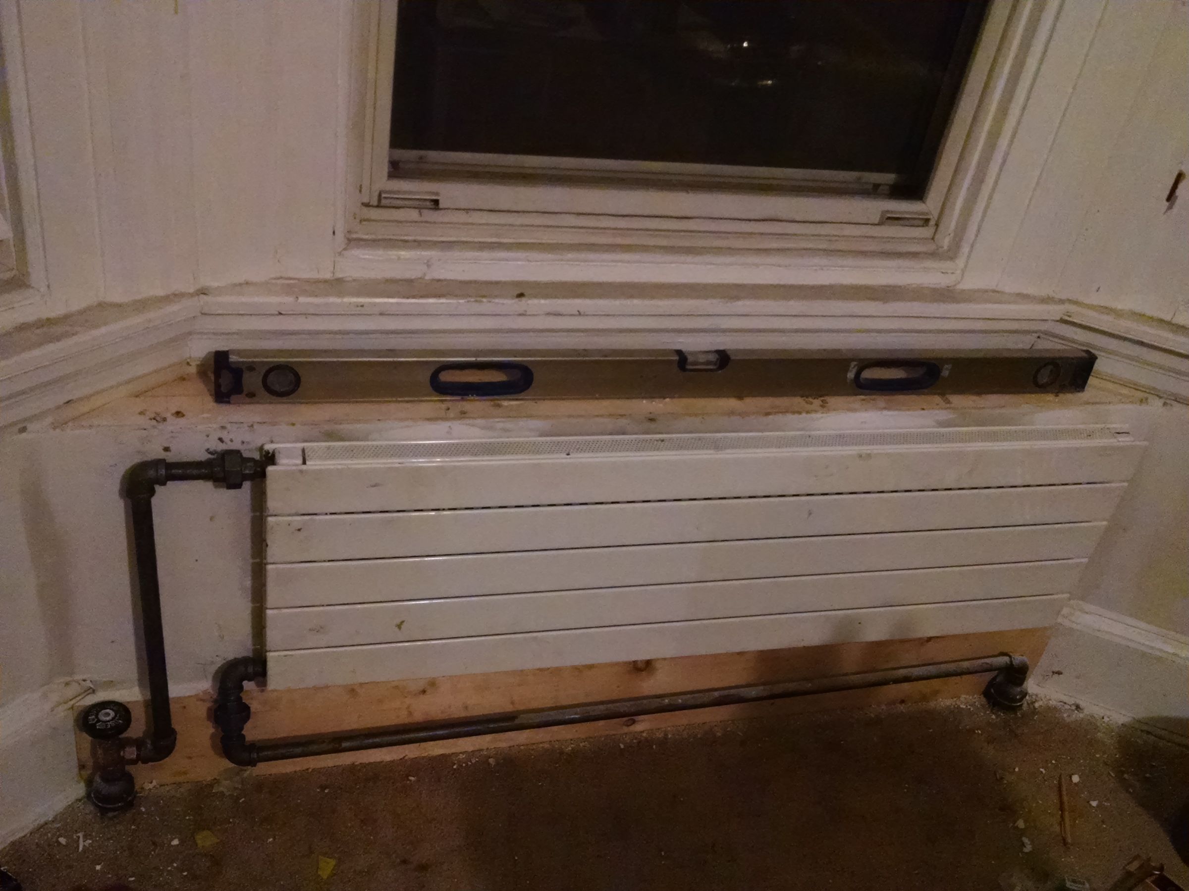 Installing Runtal Radiators : 4 Steps (with Pictures) - Instructables