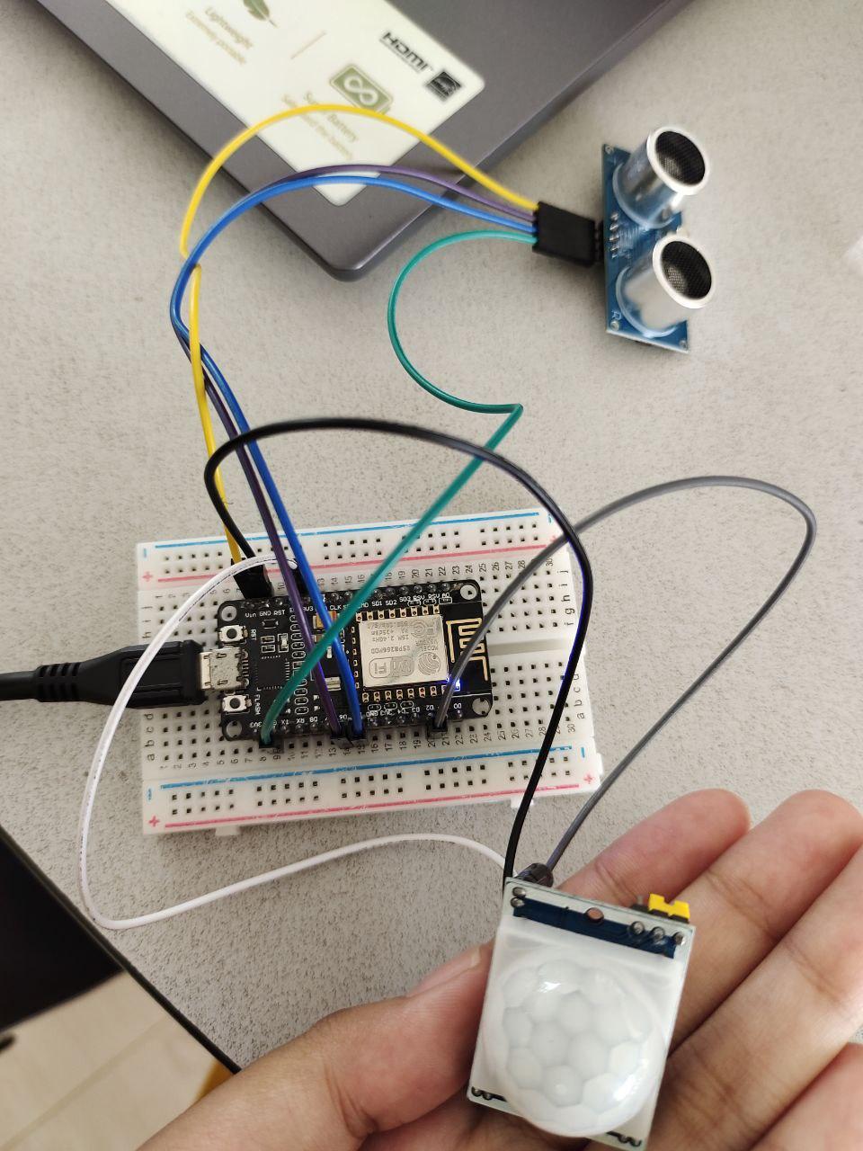 Automatic Cat Feeder : 6 Steps - Instructables