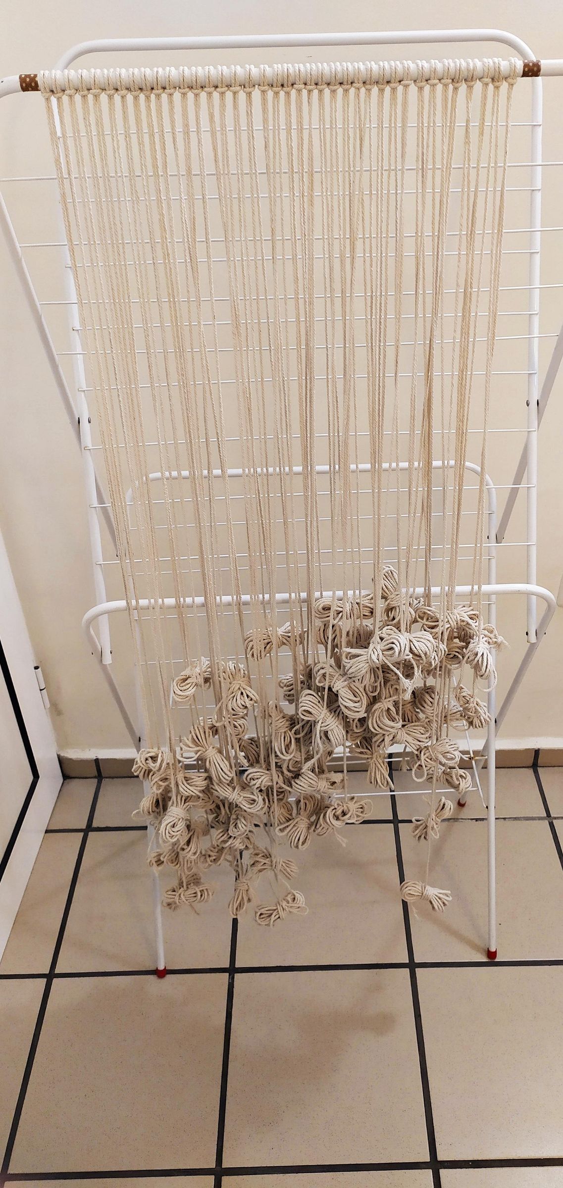 How to Make a Bohemian Macrame Rug : 14 Steps (with Pictures ...