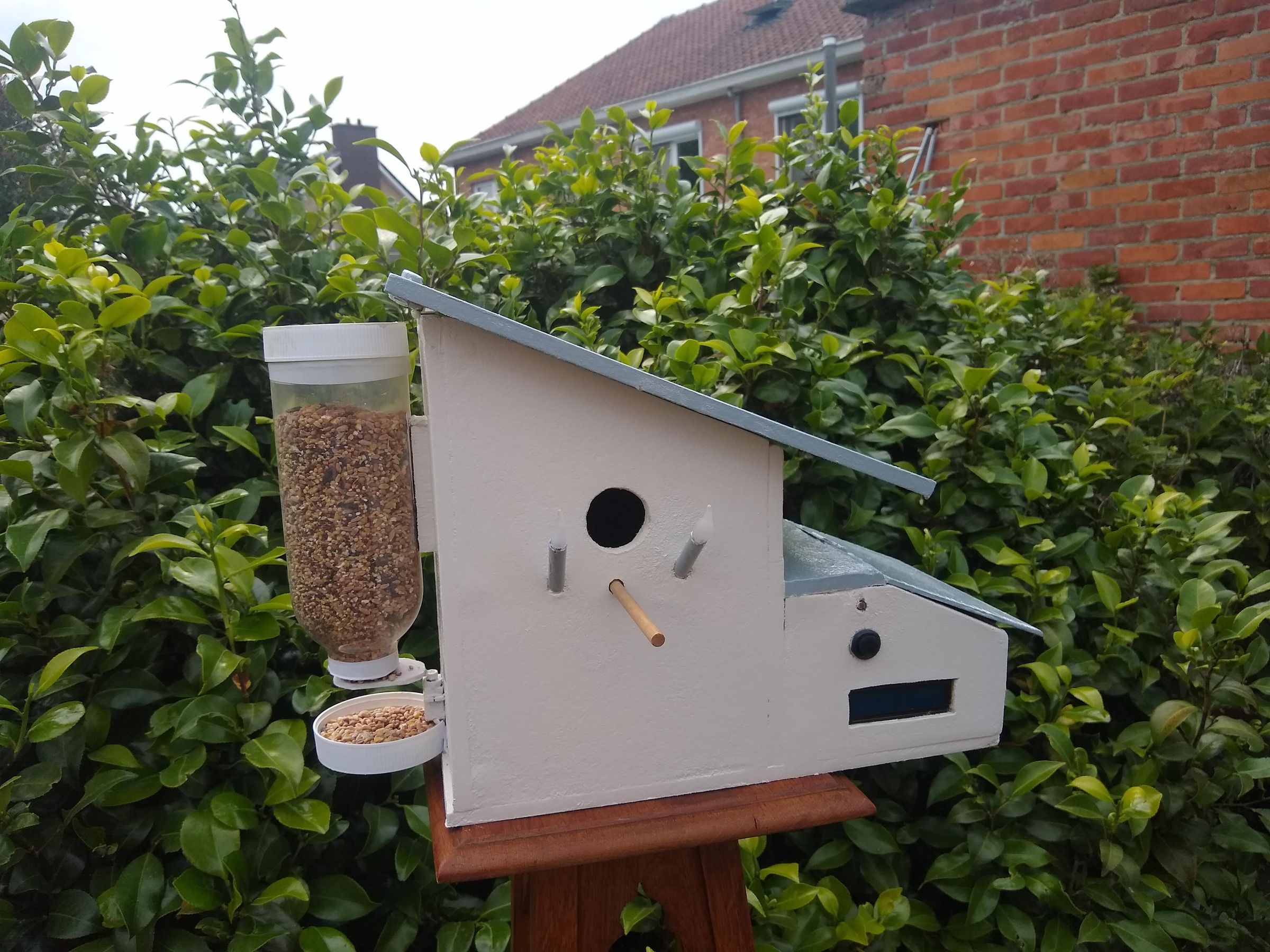 Smart Birdhouse : 5 Steps - Instructables