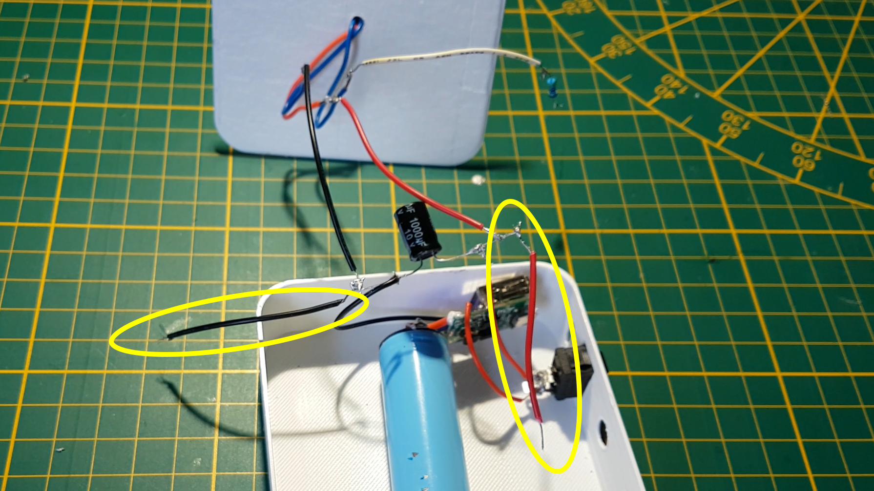 DIY Mini LED Ring Light! : 7 Steps (with Pictures) - Instructables